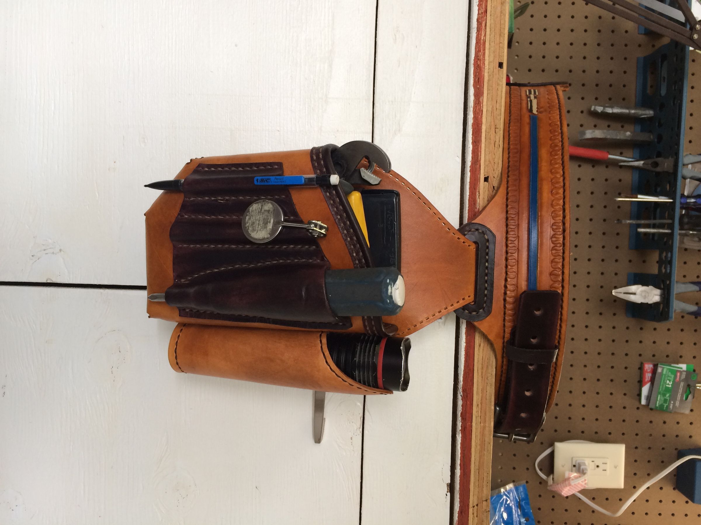 Jedi Gunslinger Tool Pouch : 5 Steps (with Pictures) - Instructables