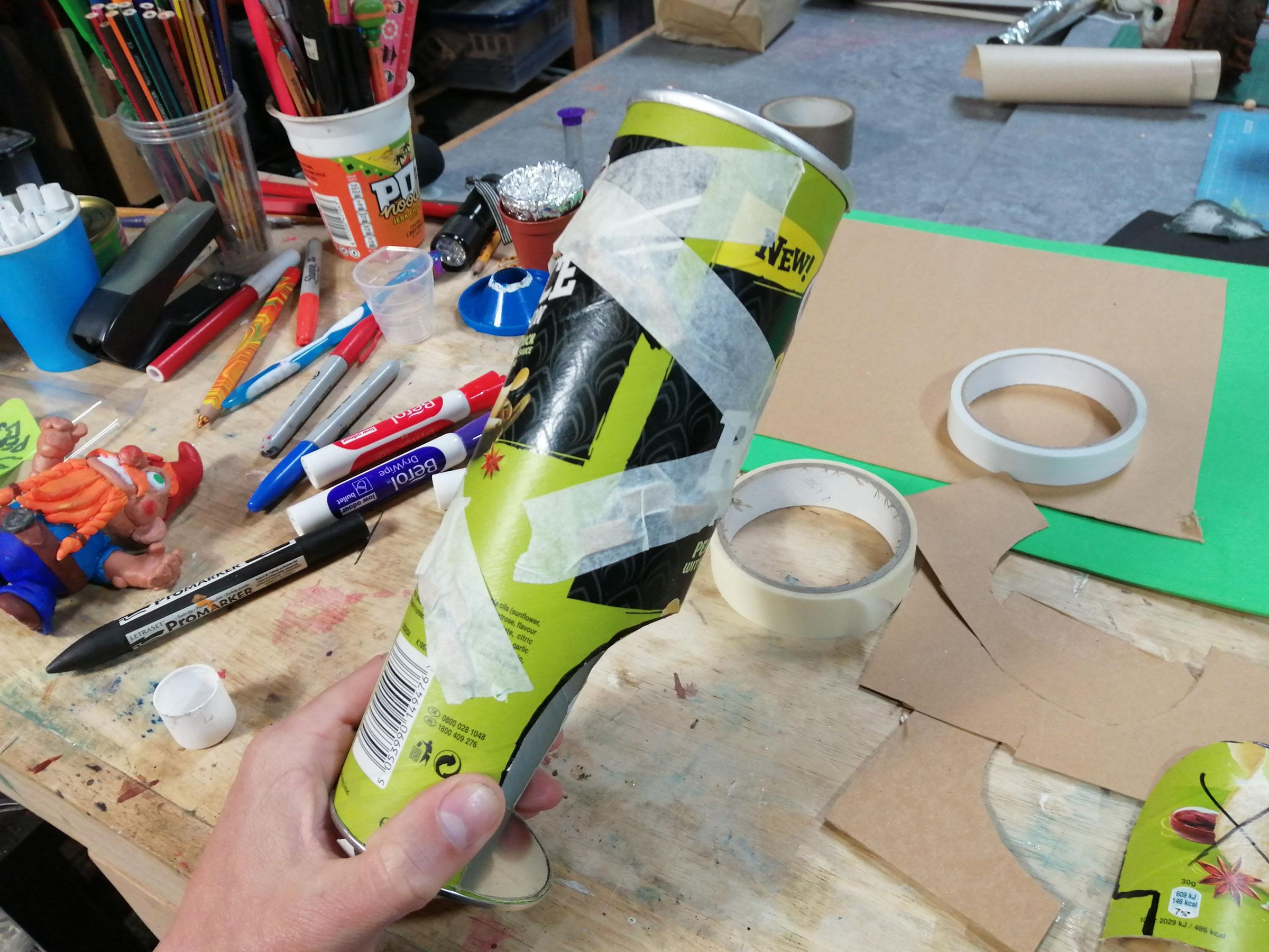 Pringles Tube Dice Tower : 9 Steps (with Pictures) - Instructables