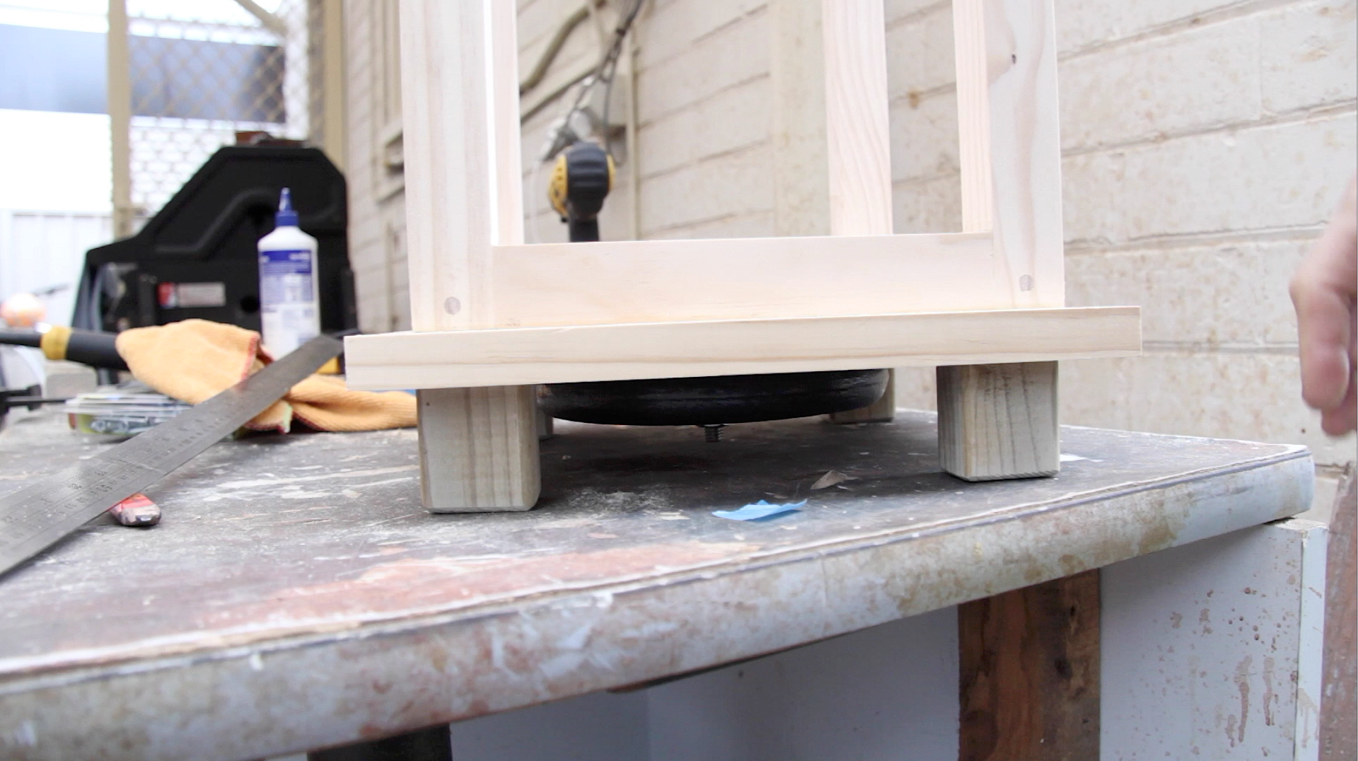 Timber Speaker Stands : 10 Steps (with Pictures) - Instructables