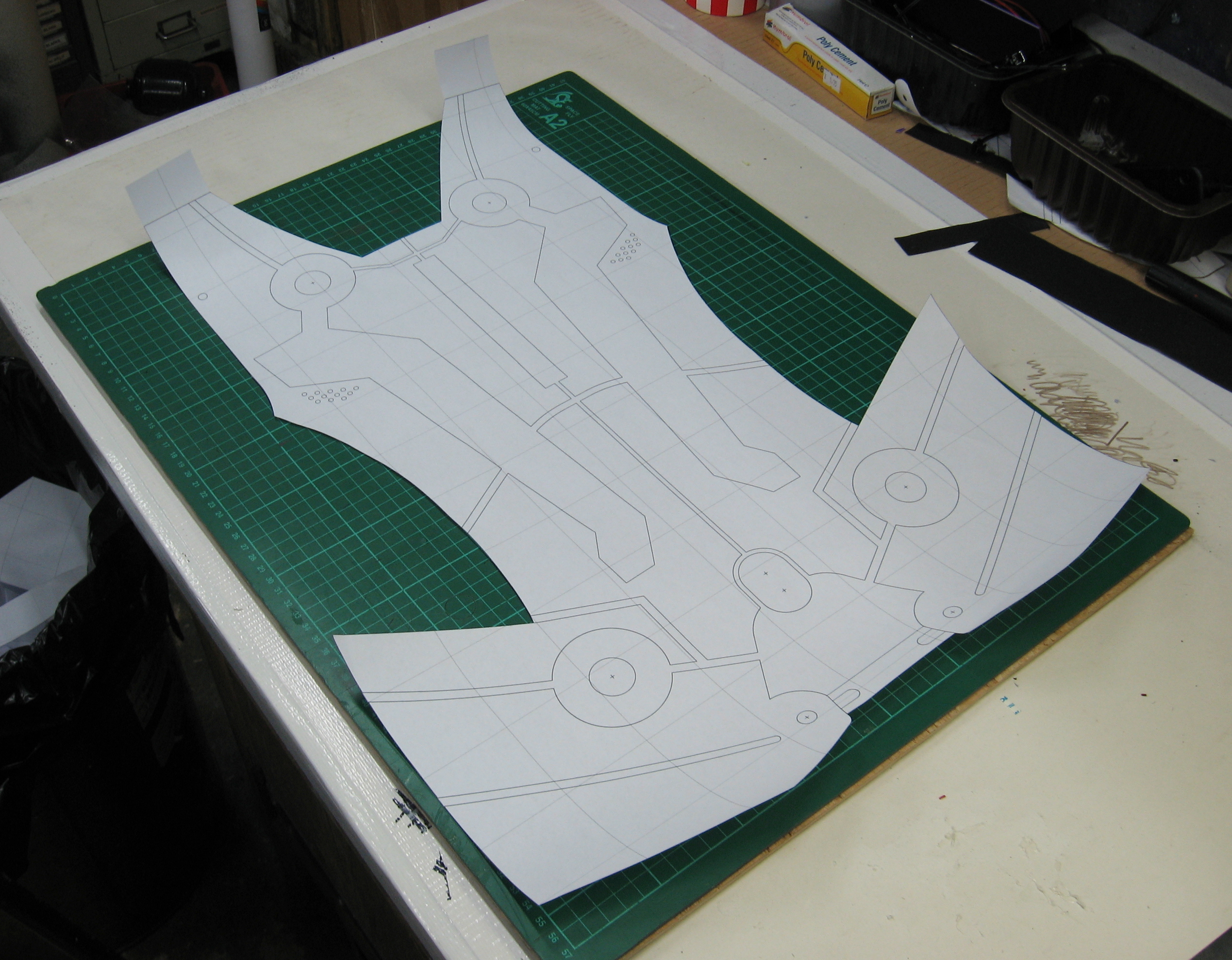 Tron Legacy Sam Light Suit : 8 Steps (with Pictures) - Instructables