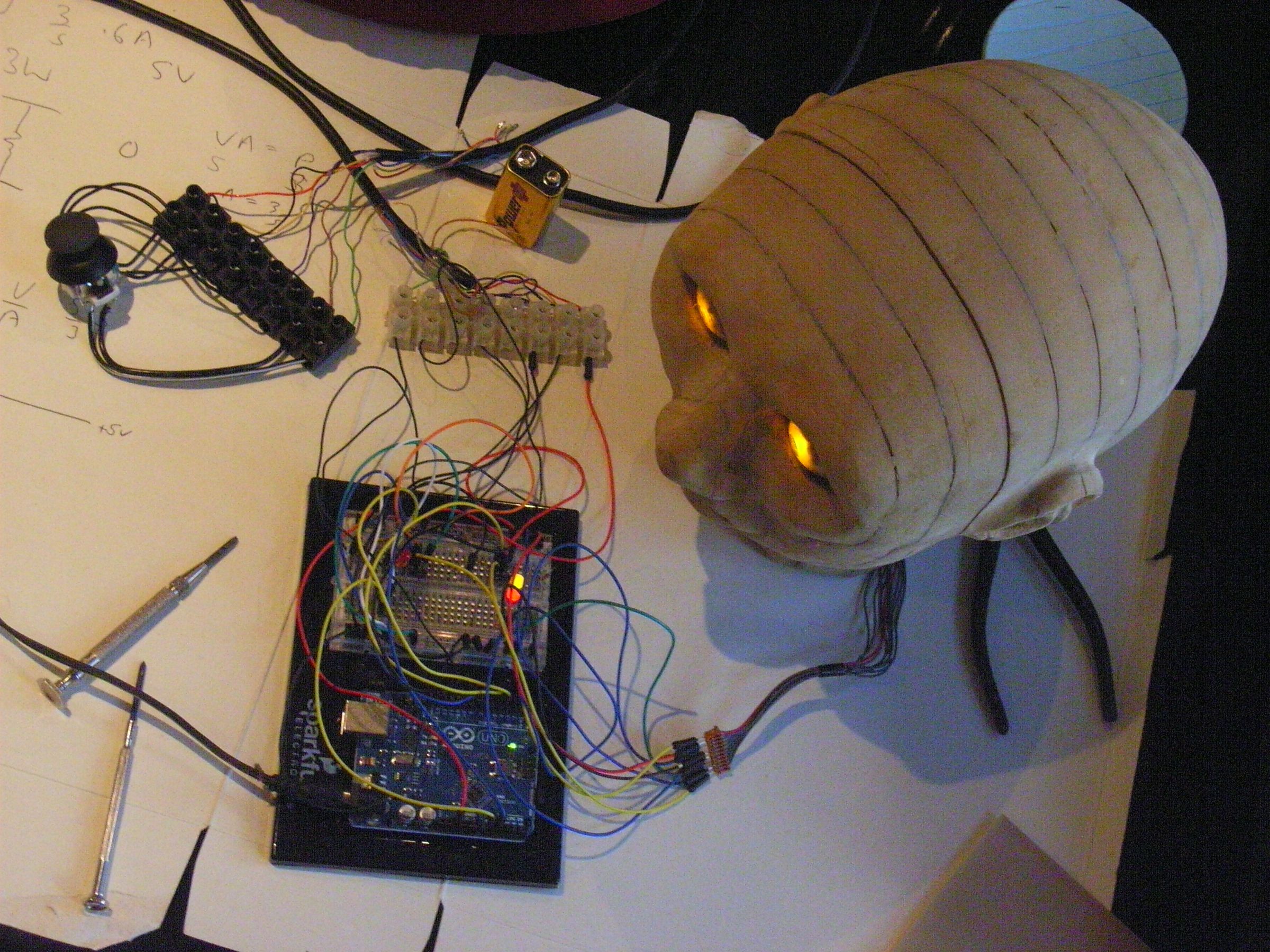 Arduino Controlled Animatronic Wooden Head (reading Lamp) : 13 Steps ...