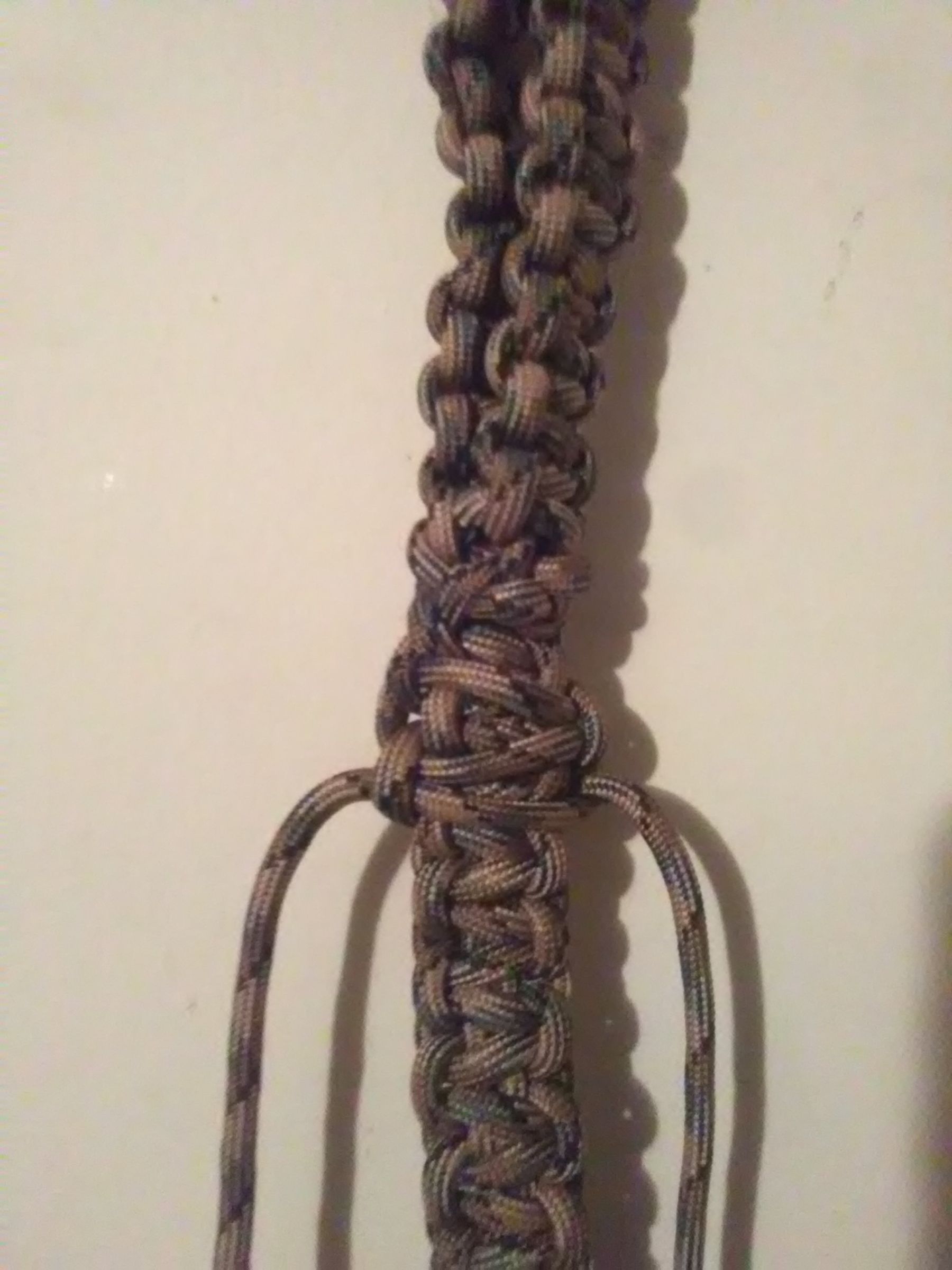Paracord Dog Leash : 10 Steps - Instructables