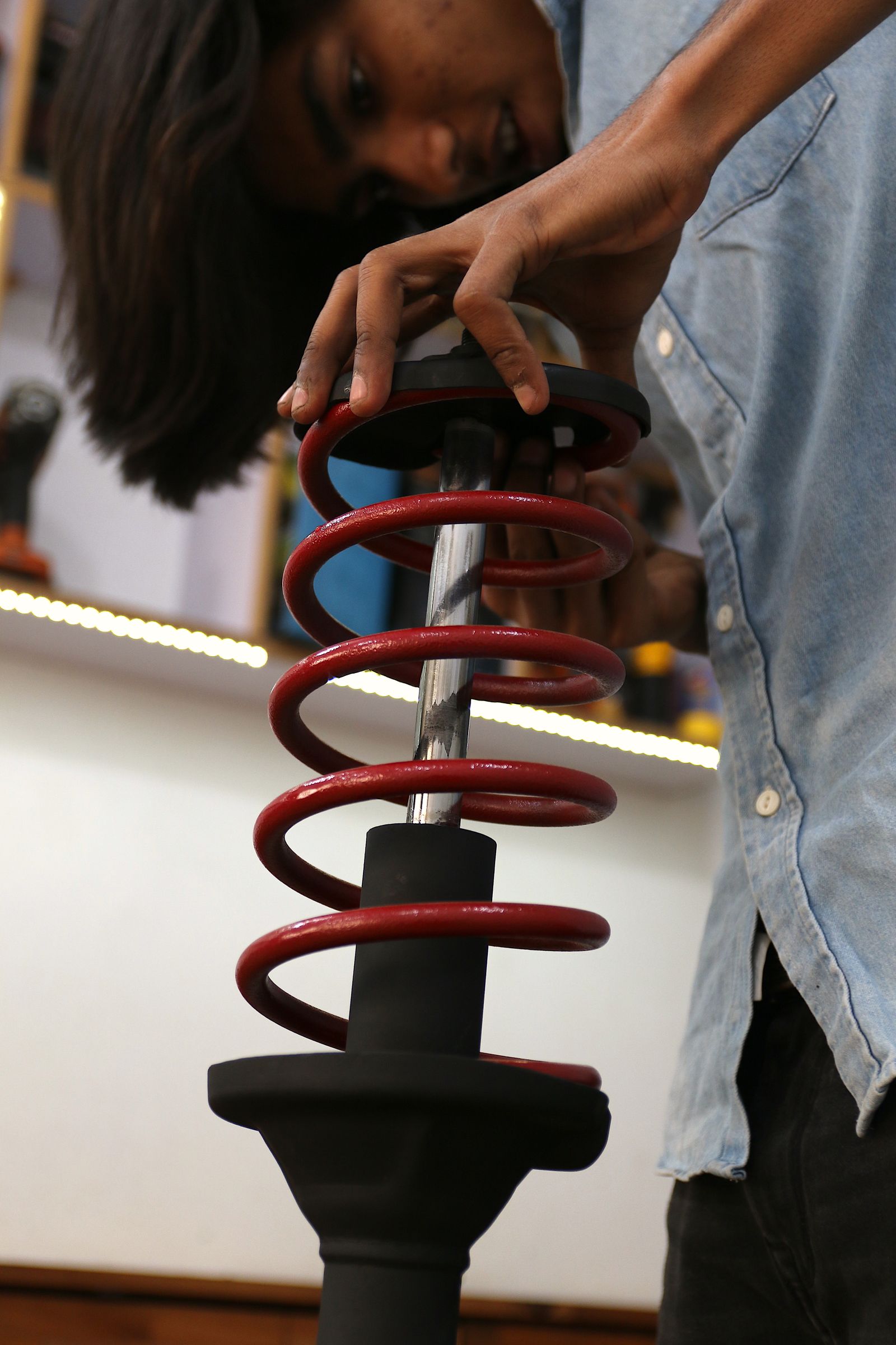 DIY Shock Absorber Stool : 9 Steps (with Pictures) - Instructables