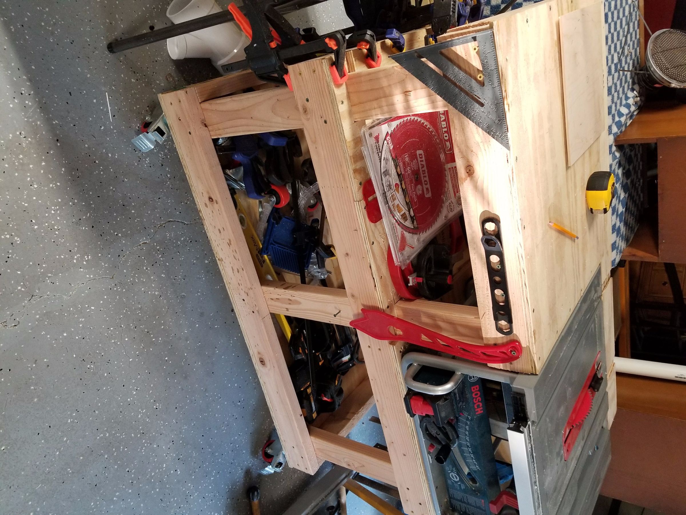 Table Saw Bench Saw Blade Storage : 8 Steps (with Pictures) - Instructables