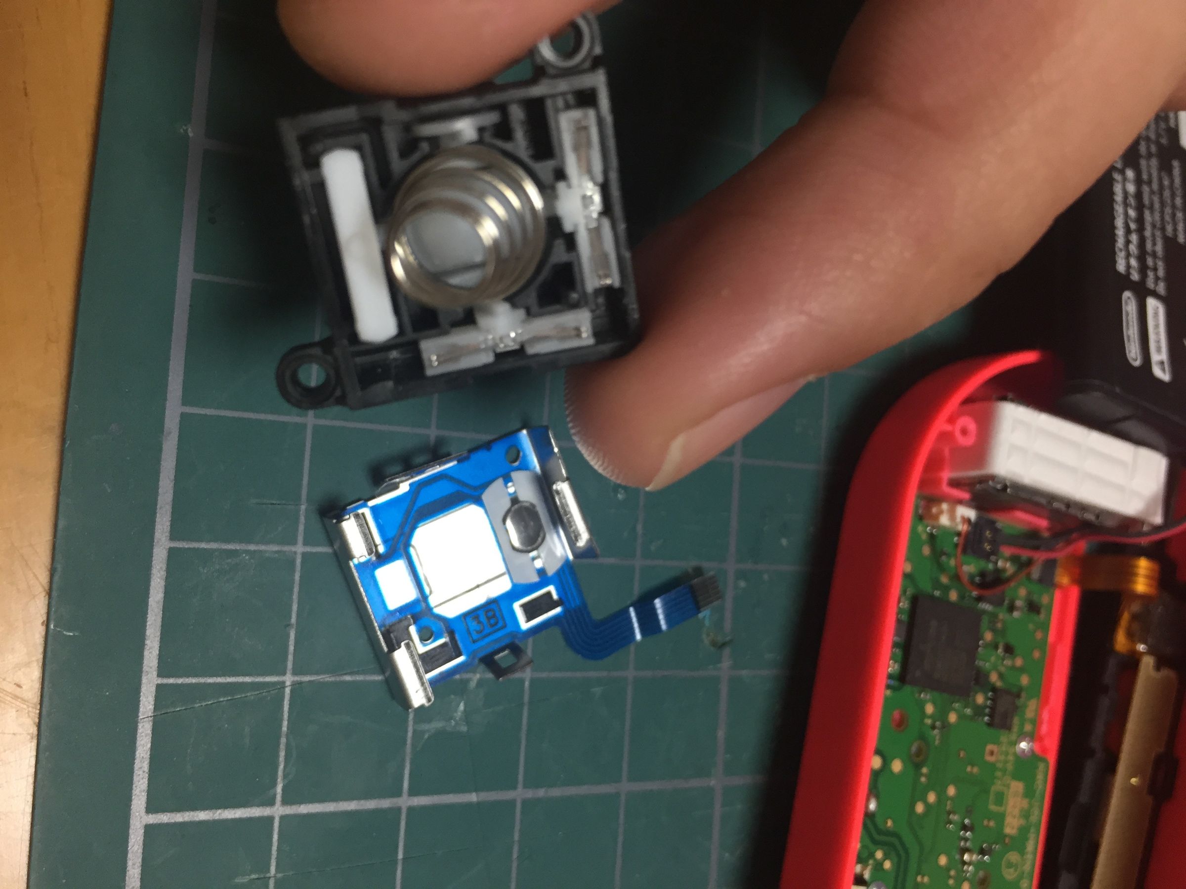 Nintendo Joycon Drift Fix (Not Software Related) : 8 Steps (with ...