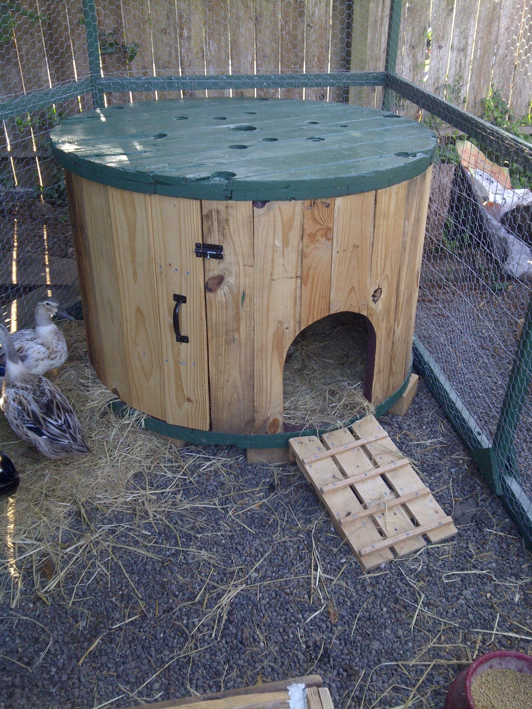 Cable Spool Duck House : 7 Steps (with Pictures) - Instructables