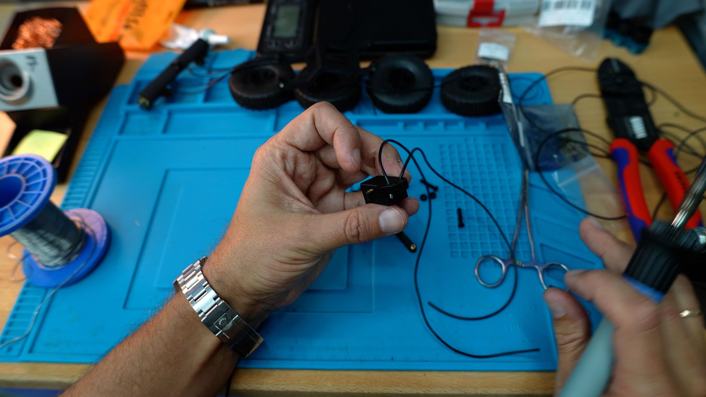 MRC24 - 3d Printed Micro RC Rock Crawler : 8 Steps (with Pictures ...