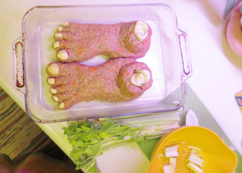 Feet Loaf Disgustingly Delicious Simple Main Dish (with Pictures ...