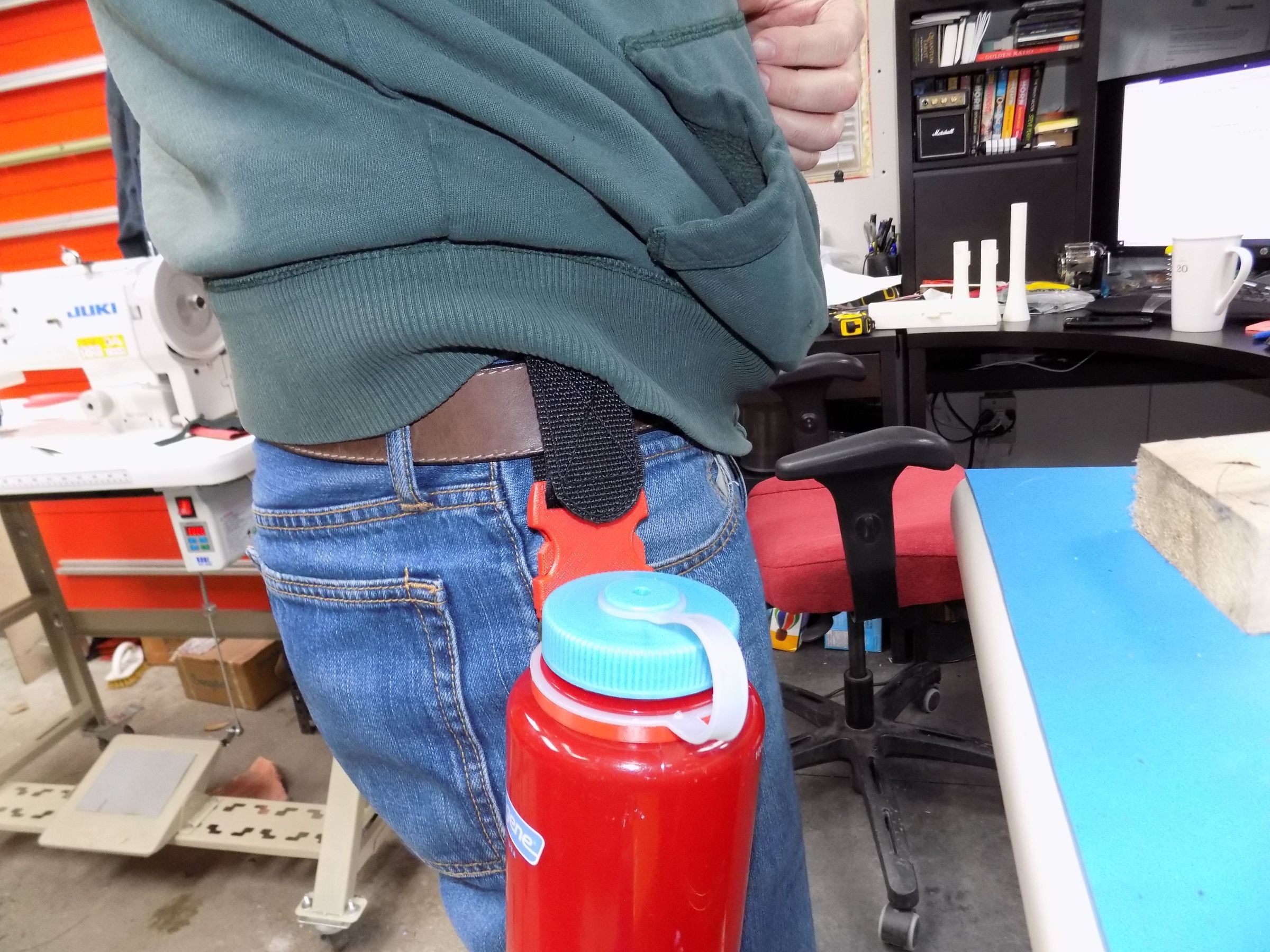 Nalgene Carrier : 4 Steps (with Pictures) - Instructables