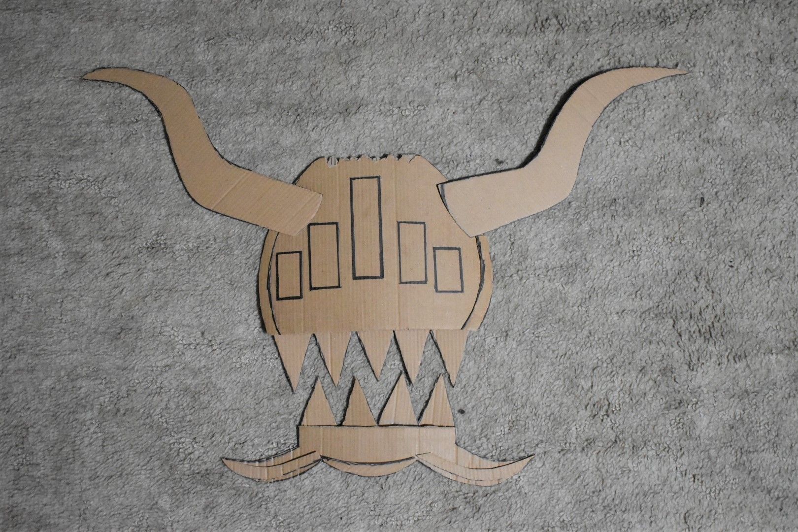 Method for Creating a Cardboard Mask : 5 Steps (with Pictures ...