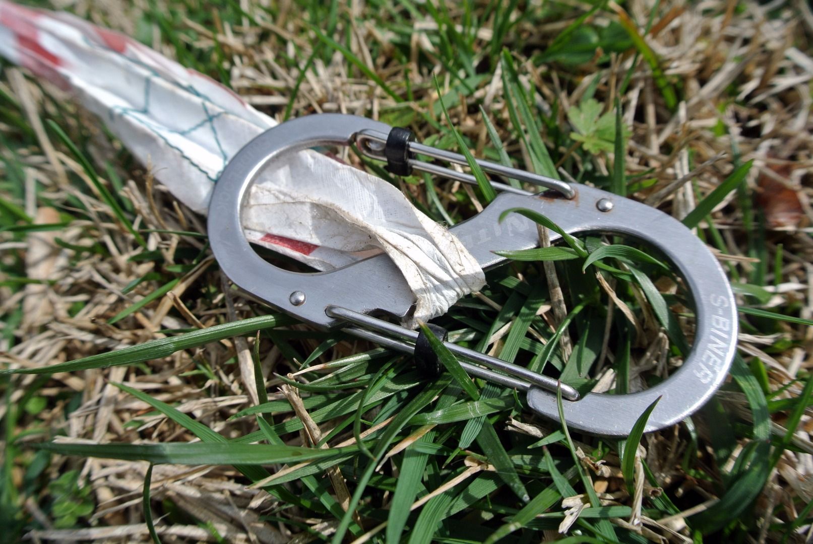 Ultra-Lightweight Tyvek Backpacking Belt : 4 Steps (with Pictures ...