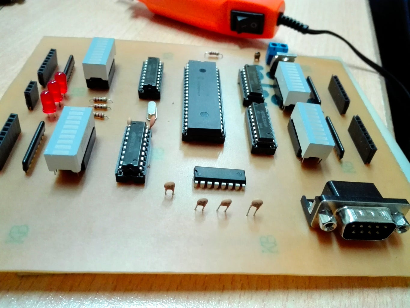 Making Of Pic18f452 Micro Controller Development Generic Board 5