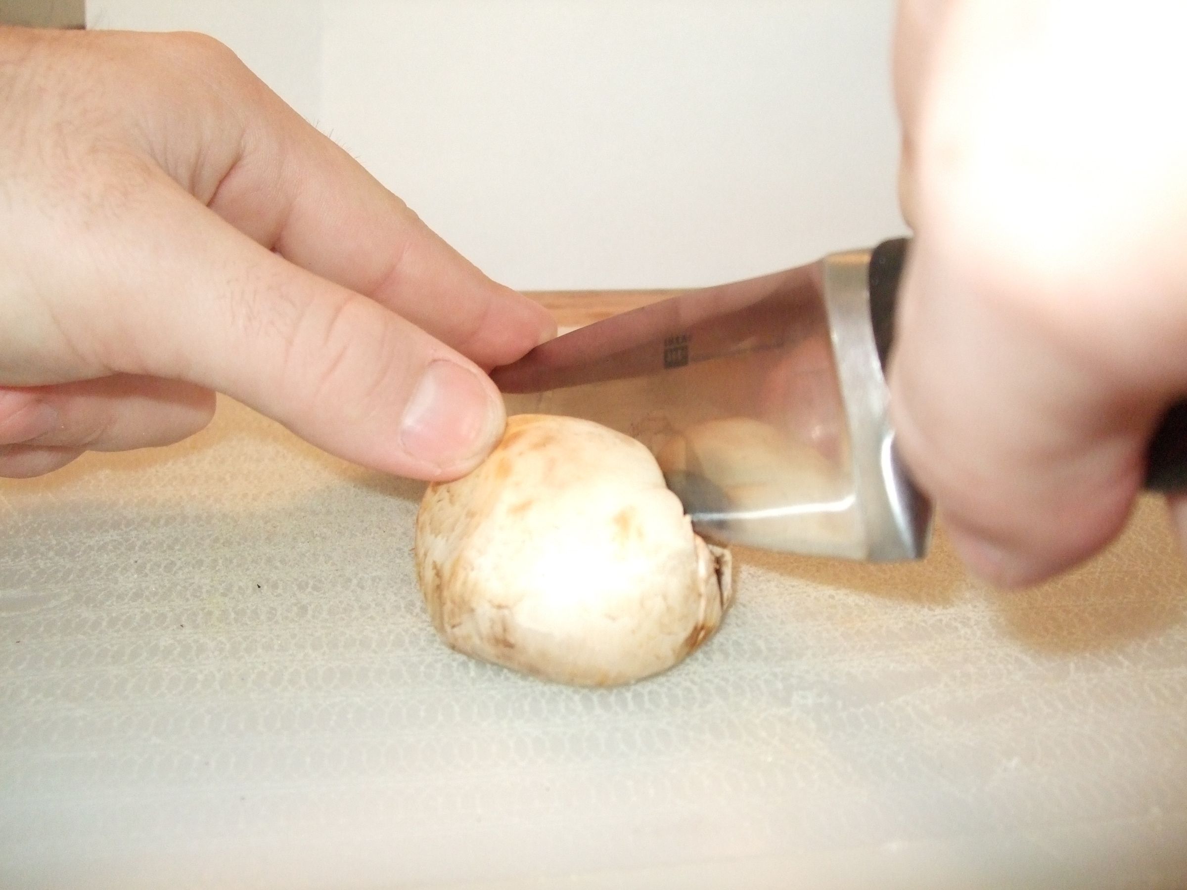 Basic Knife Skills : 5 Steps (with Pictures) - Instructables