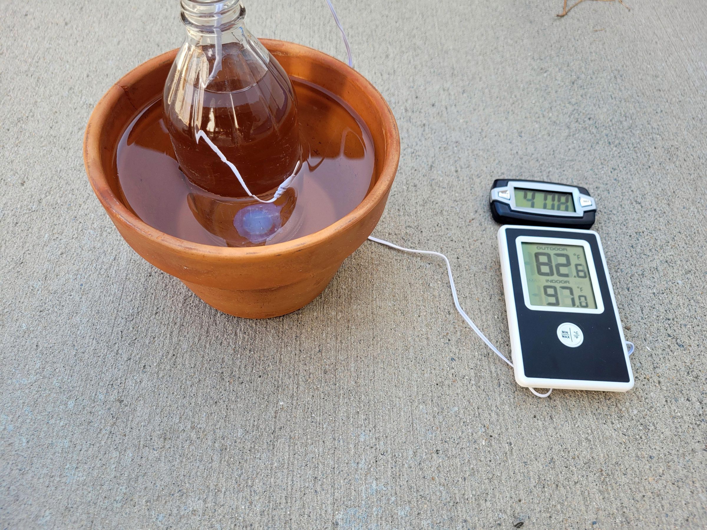 Get Cold Water Without Electricity or Refrigeration! Very Simple ...