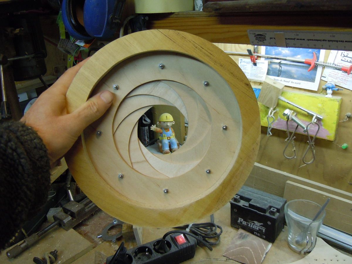 Wooden Aperture : 7 Steps - Instructables
