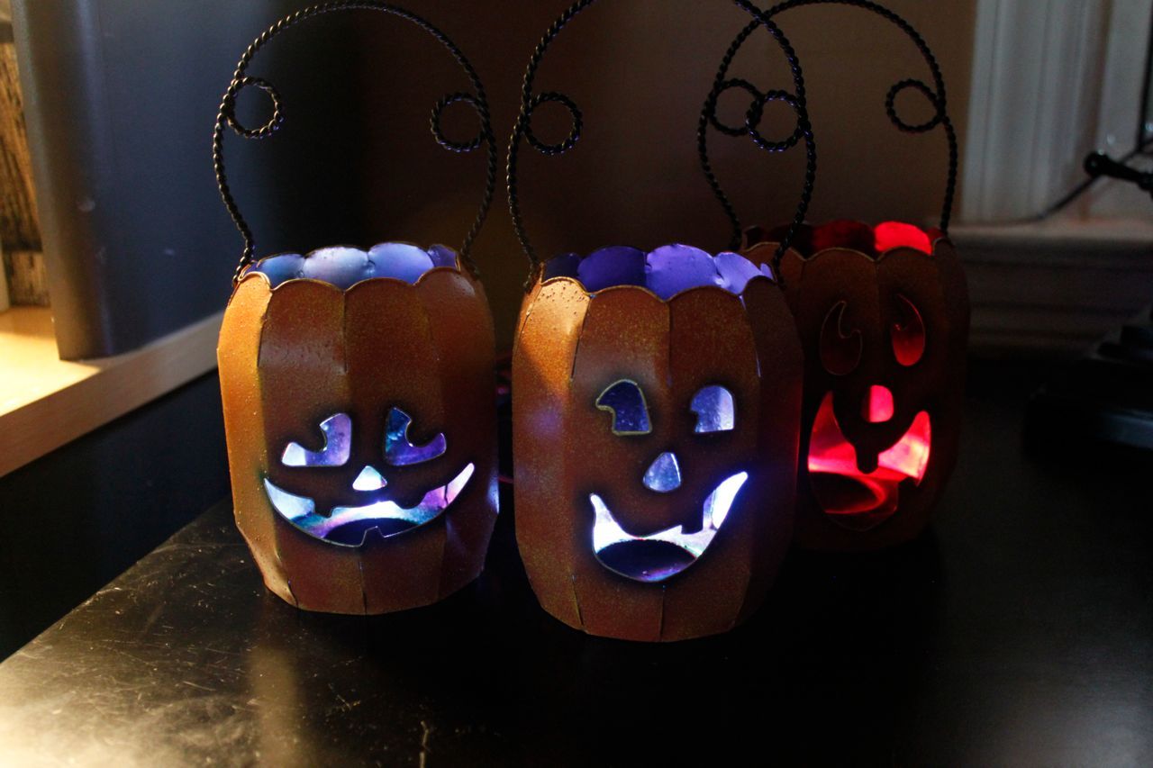 Easy DIY Color-Changing Halloween LED Decoration Lights - Pumpkin ...