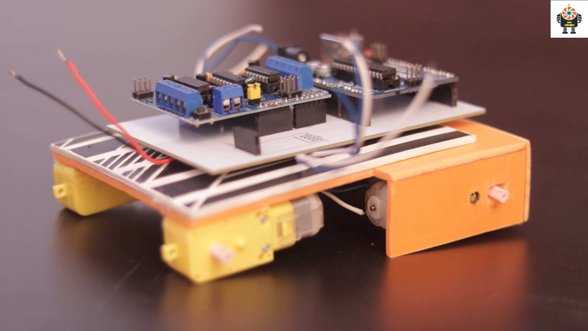 DIY Arduino Voice Controlled Robot : 13 Steps - Instructables