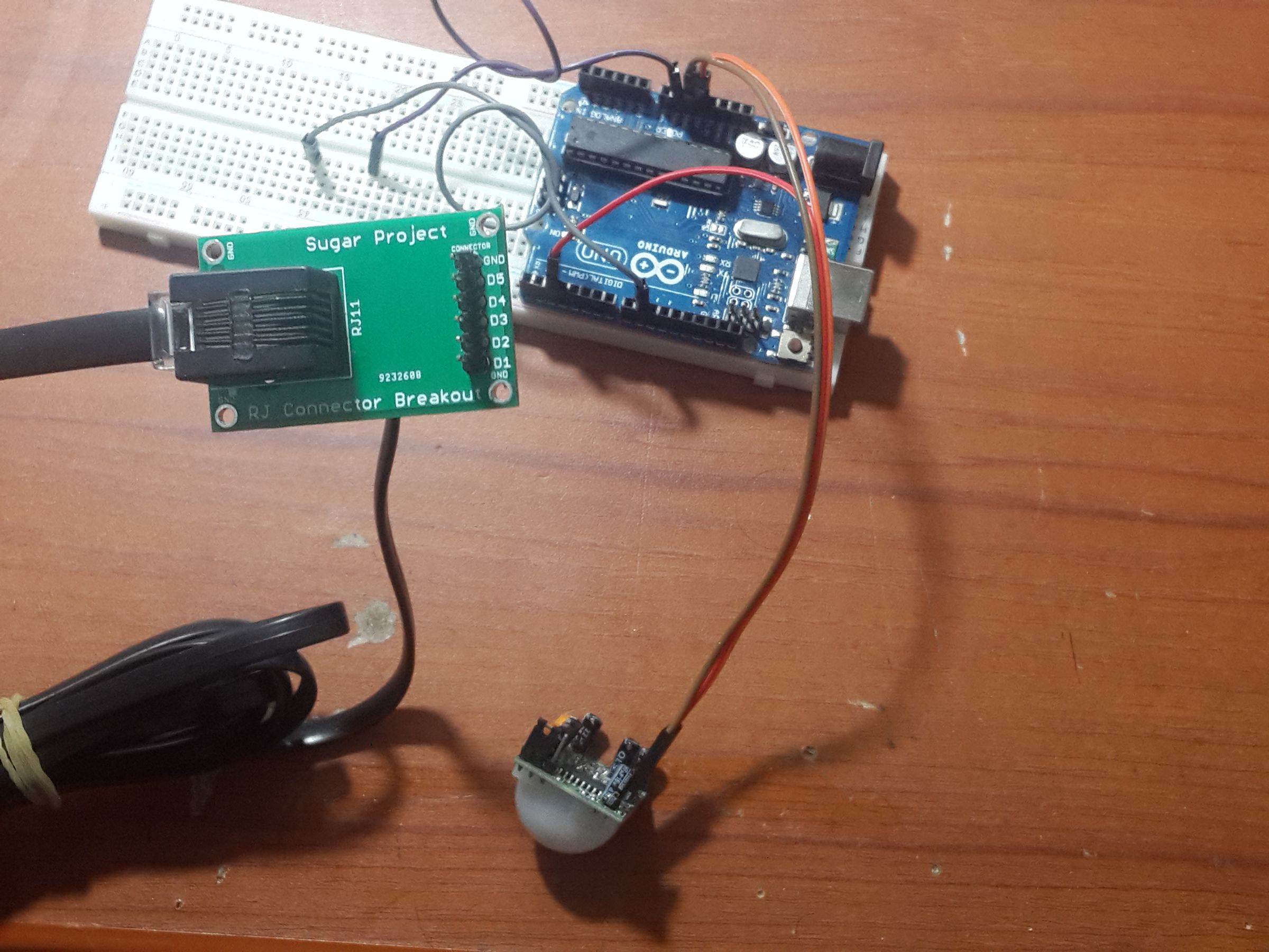 Arduino Board and PIR Motion Sensor Control AC Lamp : 4 Steps (with ...