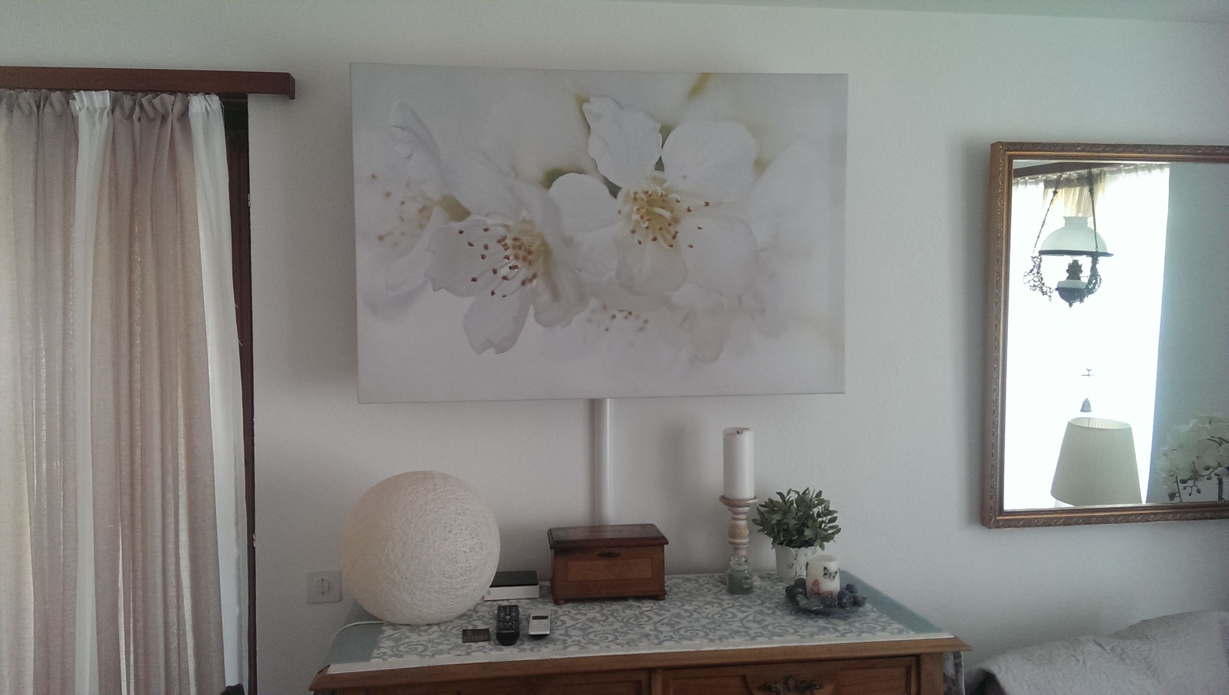 Hidden TV Picture Frame : 3 Steps - Instructables