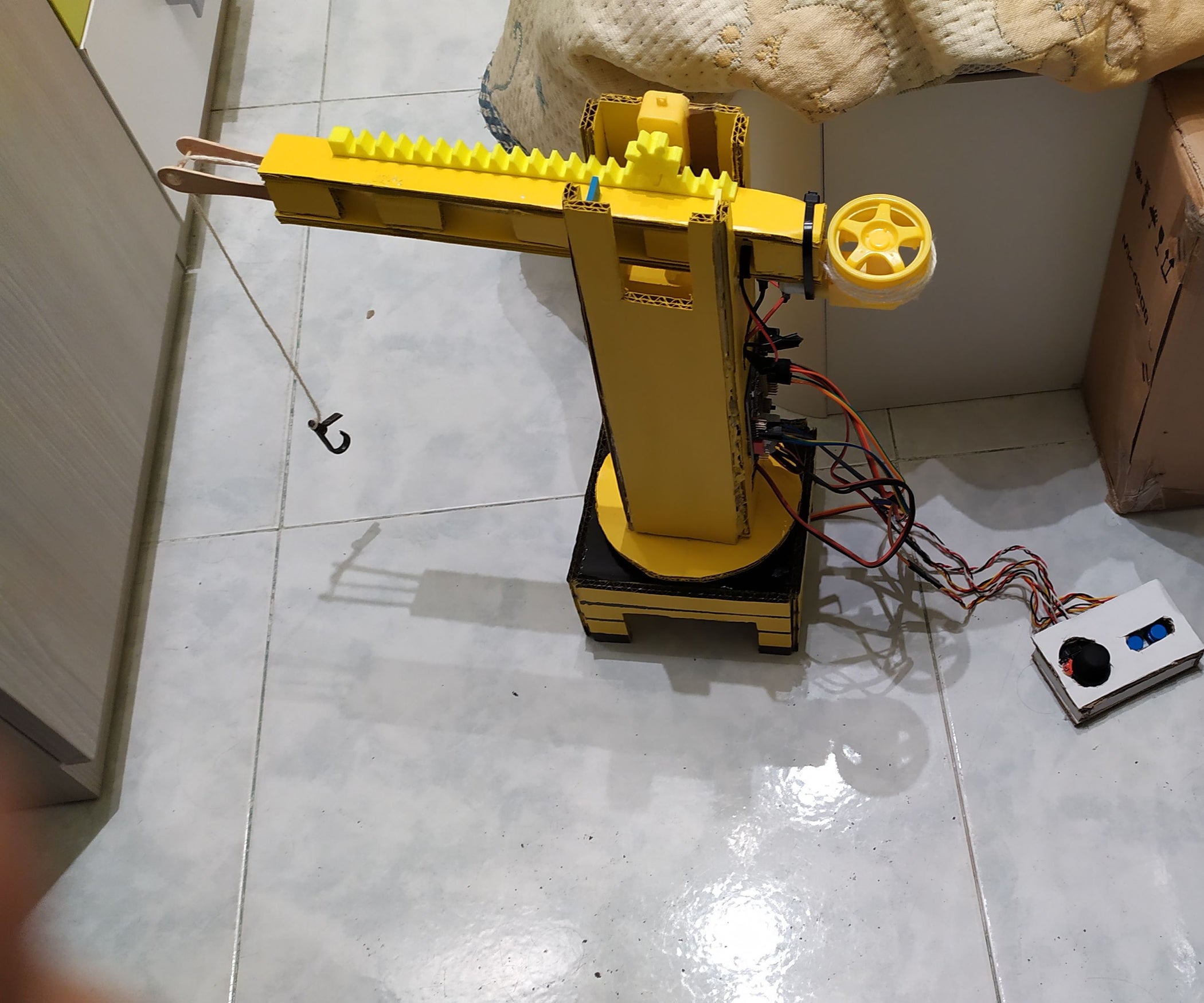 Projecte Final 3ESO Grua : 4 Steps - Instructables