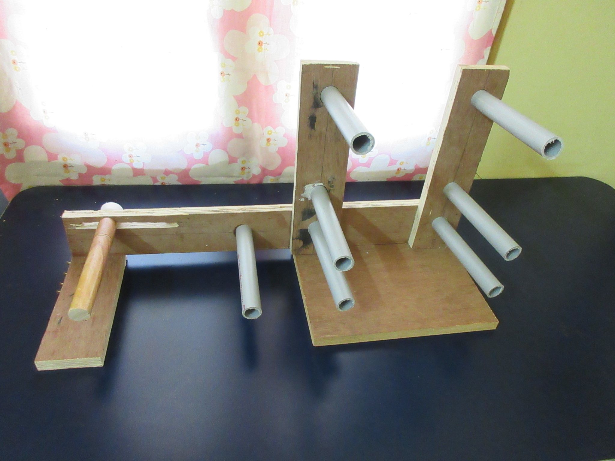 How to Make an Inkle Loom and Weaving a Simple Band : 20 Steps (with ...