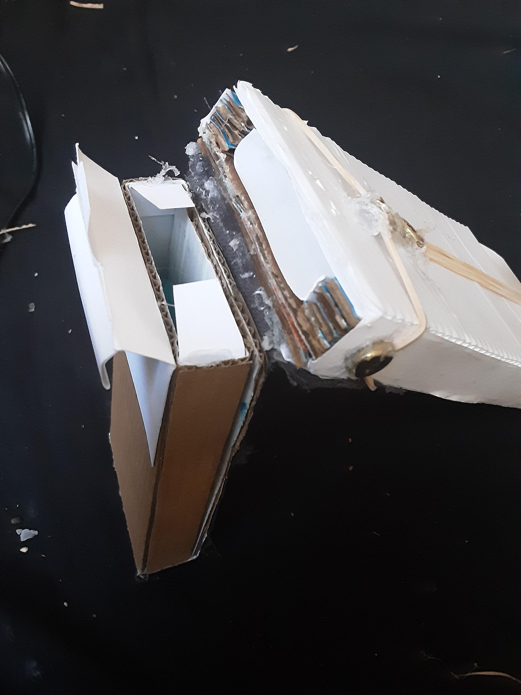 DIY Cardboard Pebble Launcher : 4 Steps - Instructables