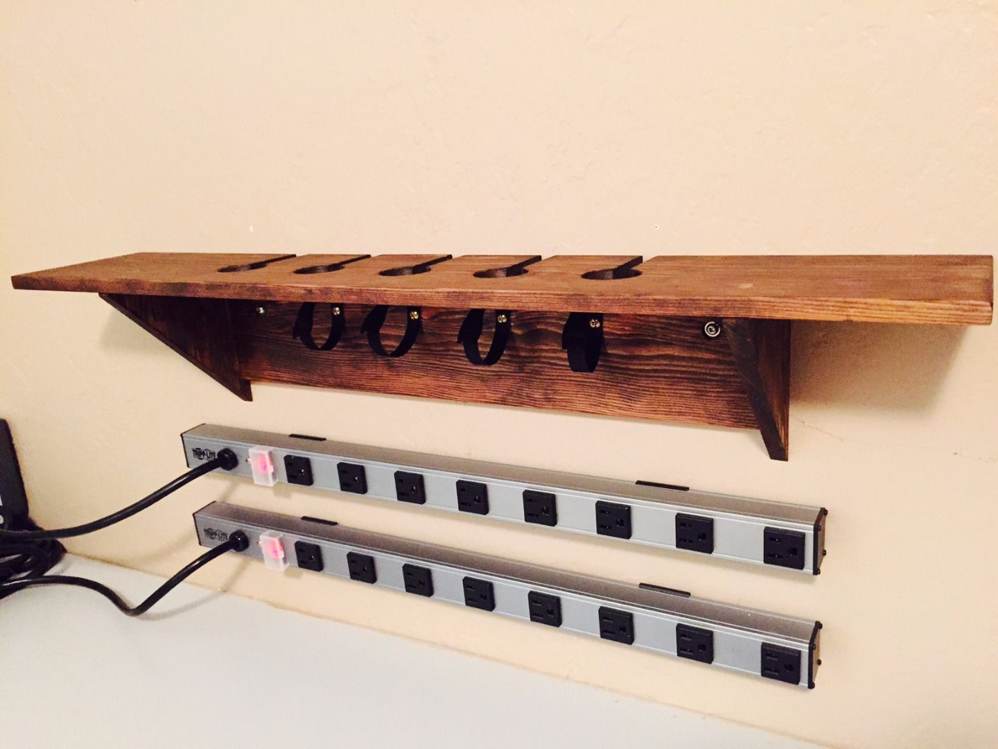 Wall-Mounted Charging Station : 10 Steps (with Pictures) - Instructables