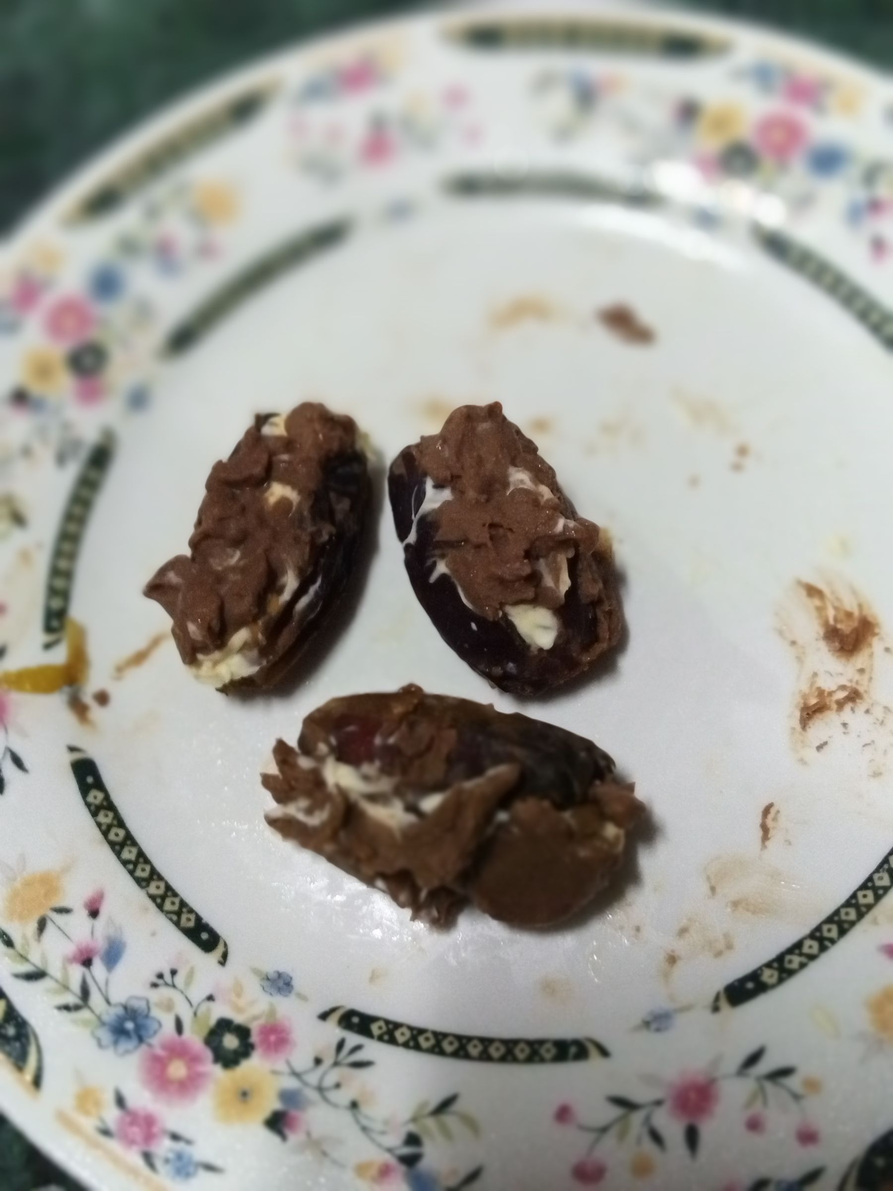 ABCD Date Toffee - Instructables