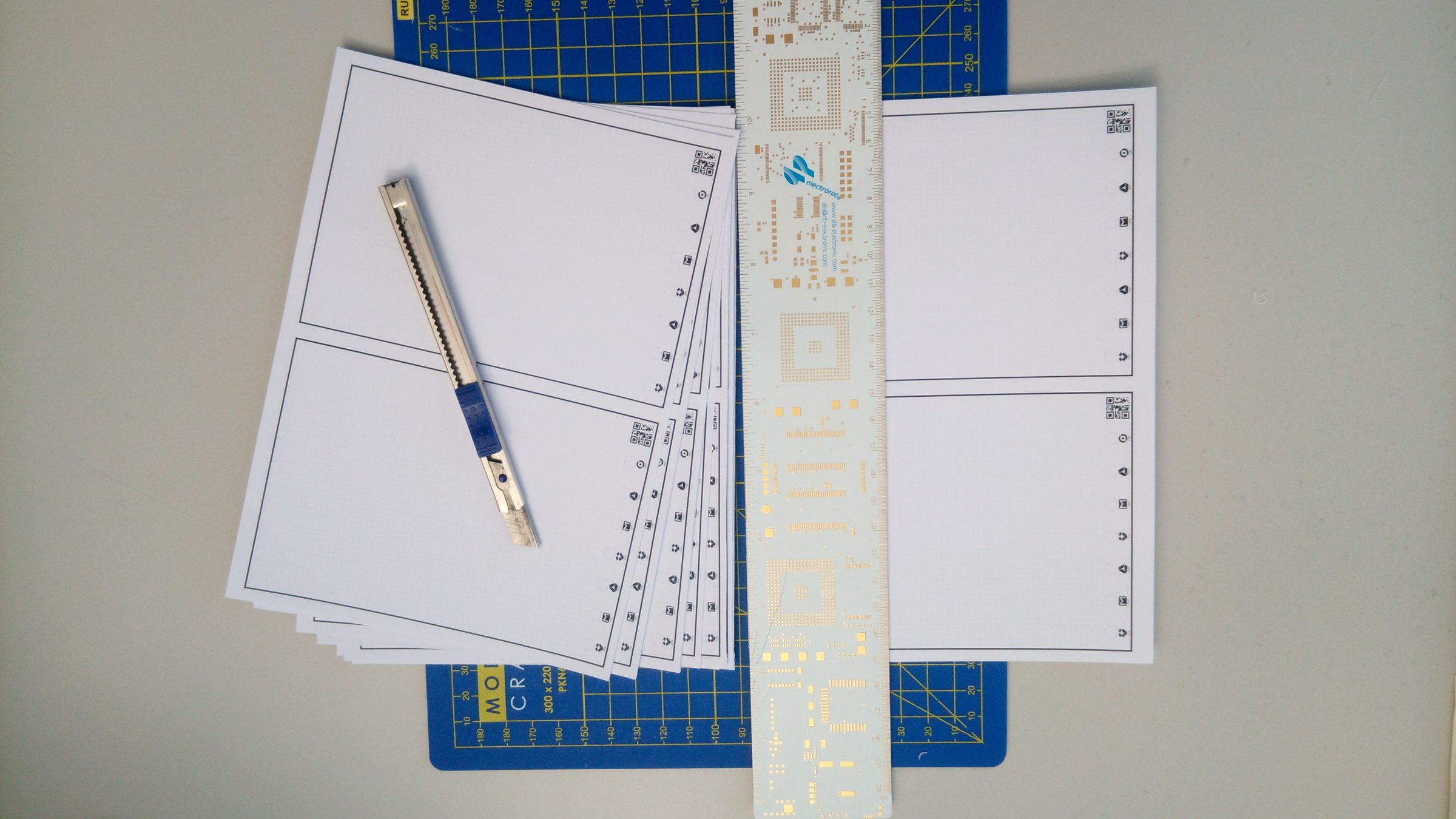 Tear-Off Notepads, Custom & Detailed : 8 Steps - Instructables