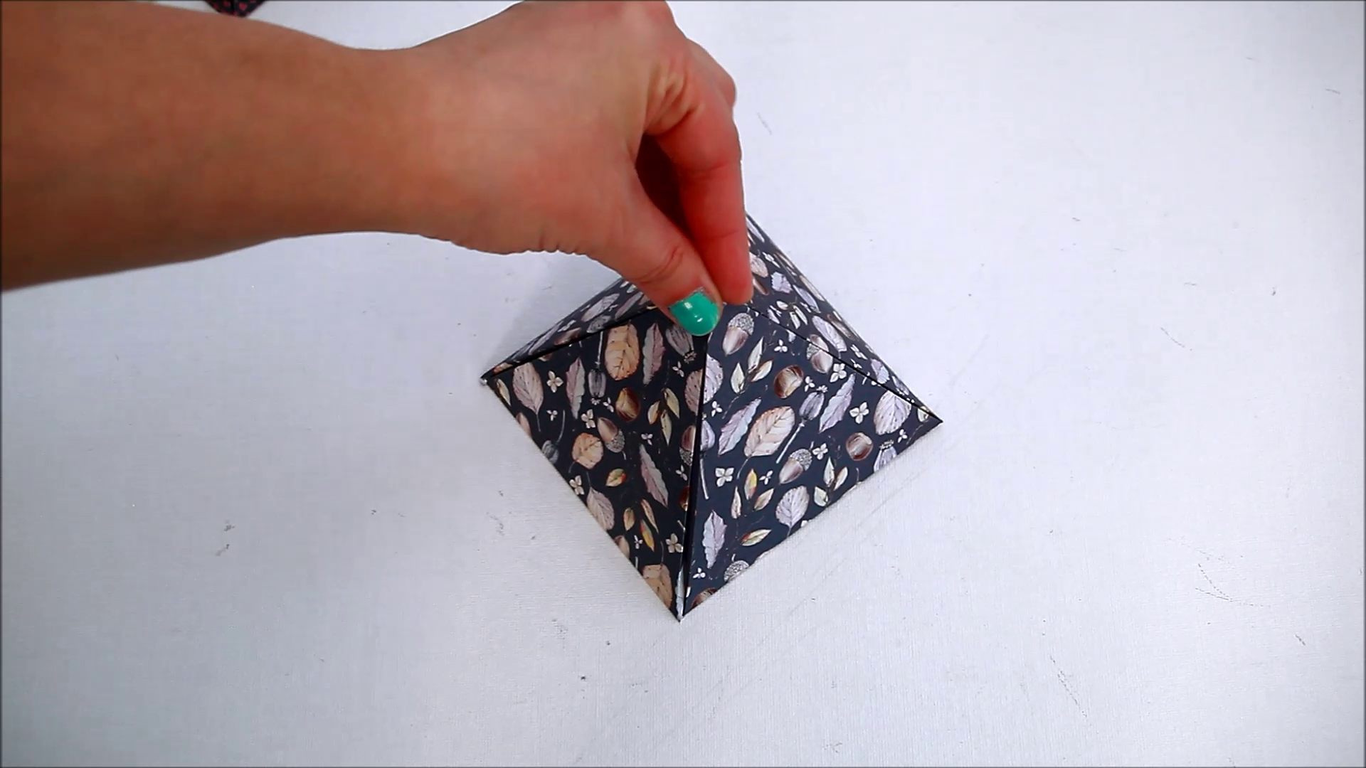 Pyramid Box Tutorial : 5 Steps - Instructables