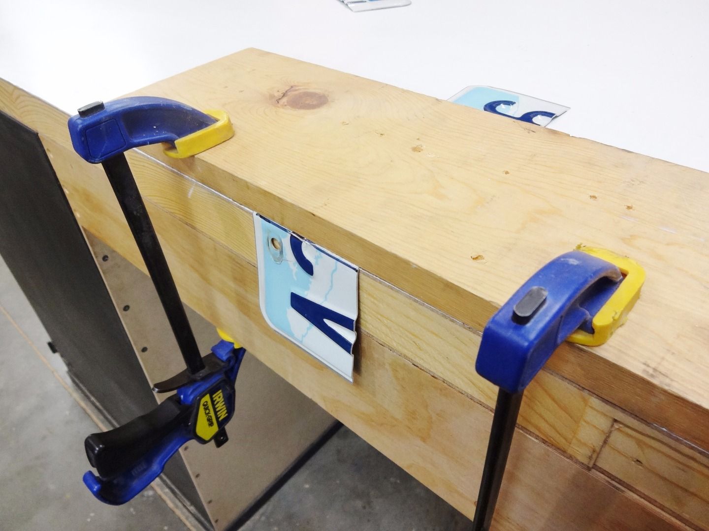 3 Things to Make From Old License Plates : 20 Steps (with Pictures ...