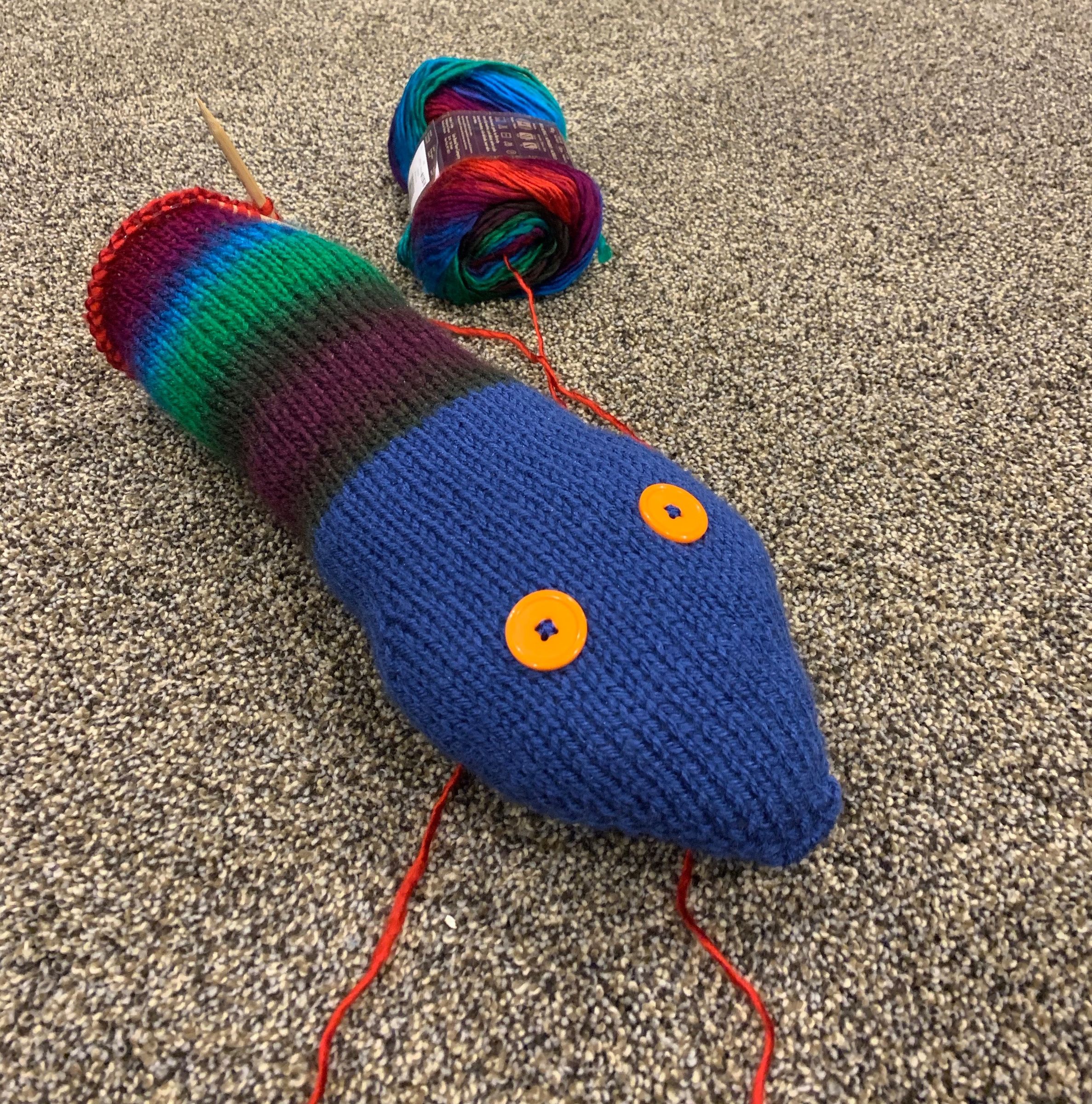Enormous Stripey Knitted Snake : 4 Steps (with Pictures) - Instructables
