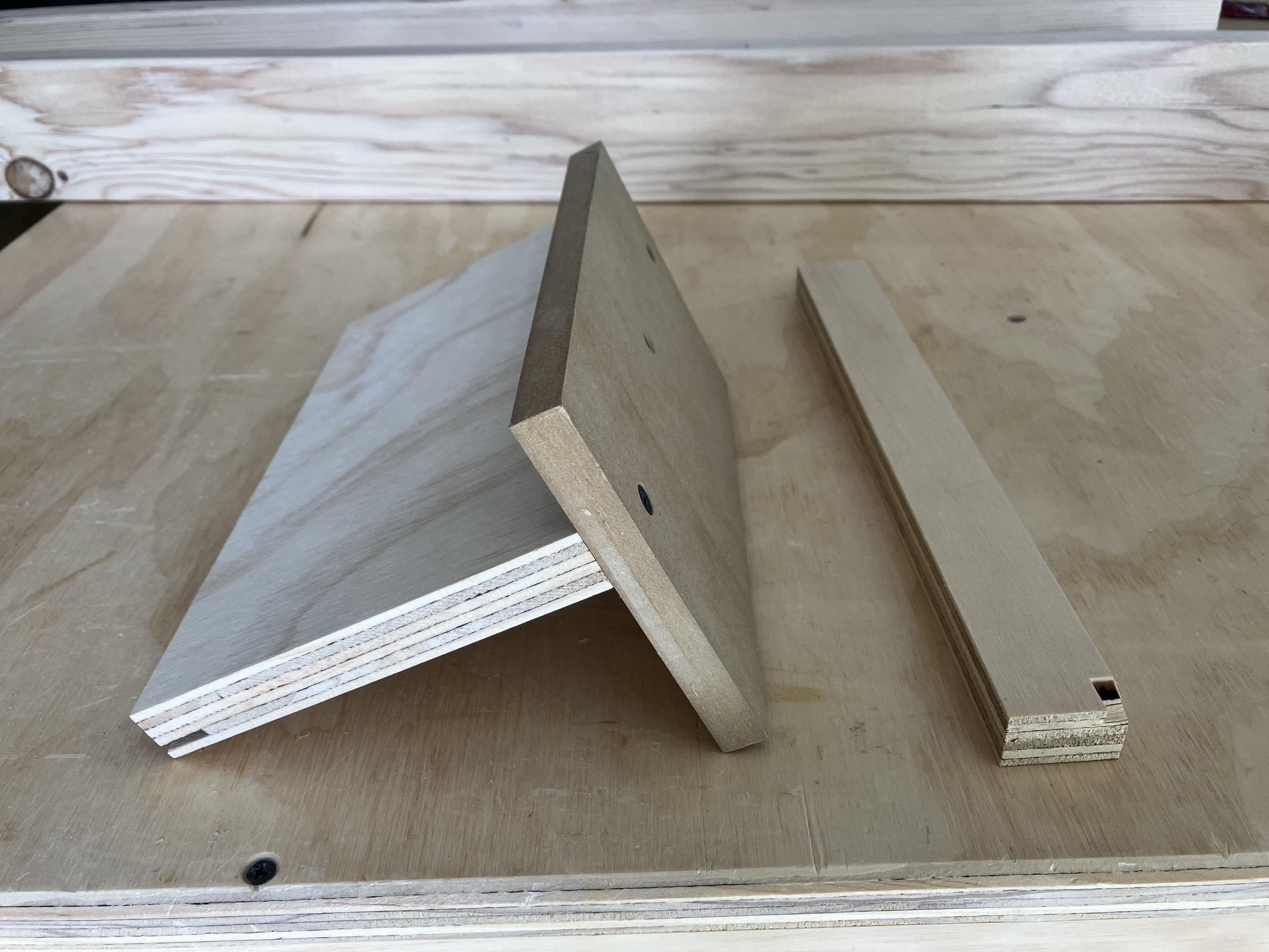 Entryway Storage Bench : 5 Steps (with Pictures) - Instructables