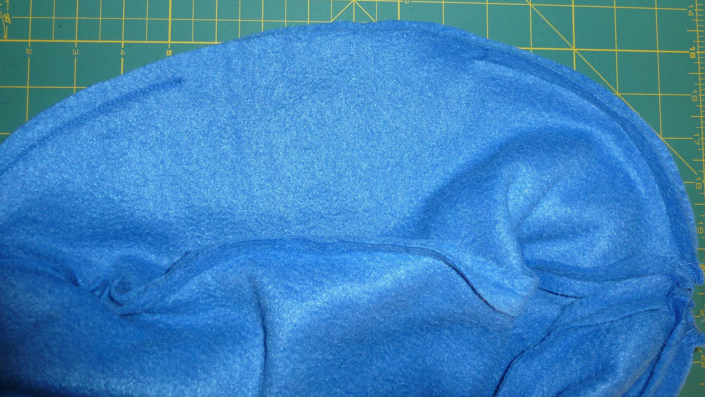 Plush Ball : 4 Steps (with Pictures) - Instructables