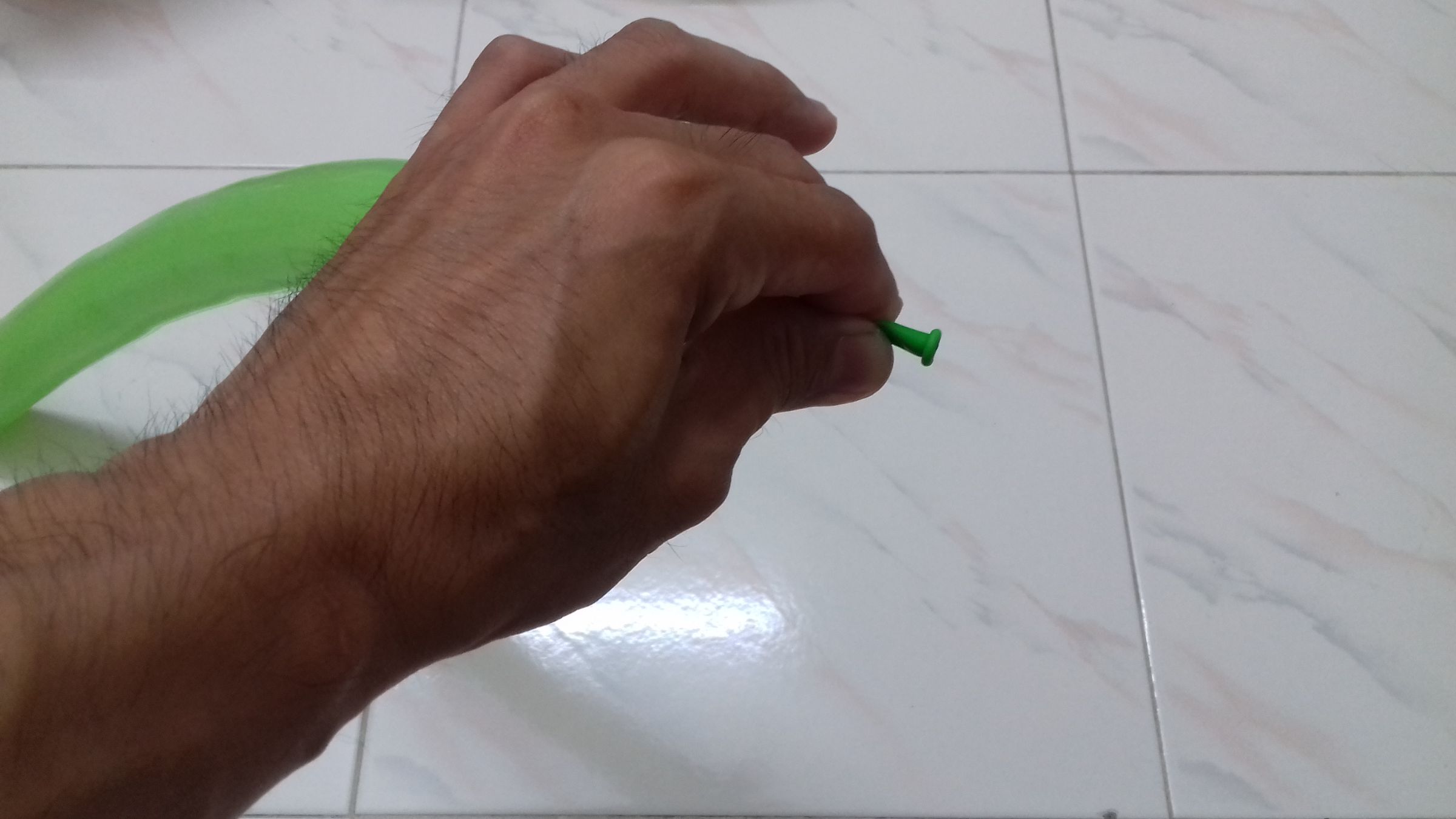 Balloon Twisting : 13 Steps - Instructables