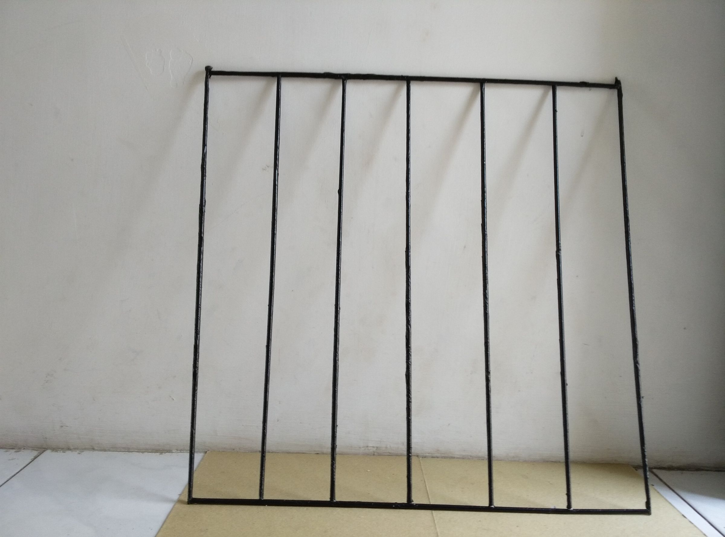 From Paper and Plastic to Wall Grid : 4 Steps - Instructables