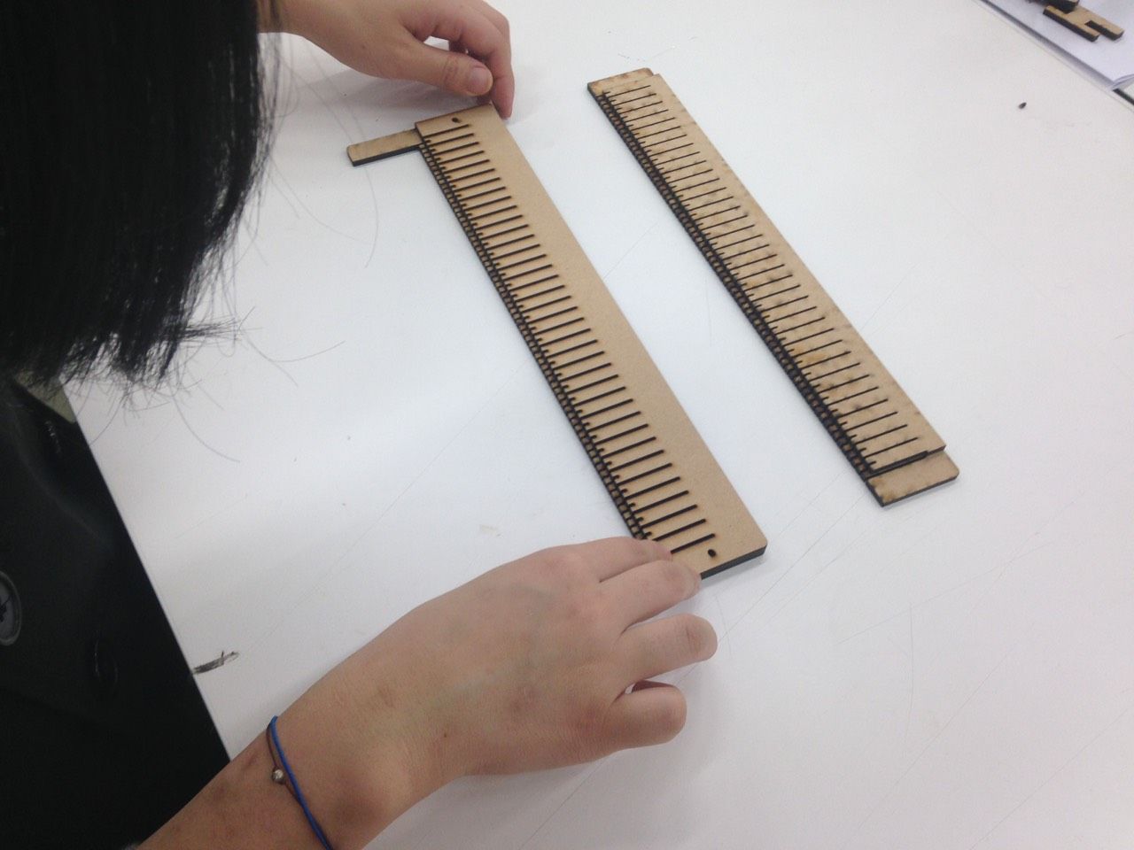 Tabletop Weaving : 7 Steps (with Pictures) - Instructables