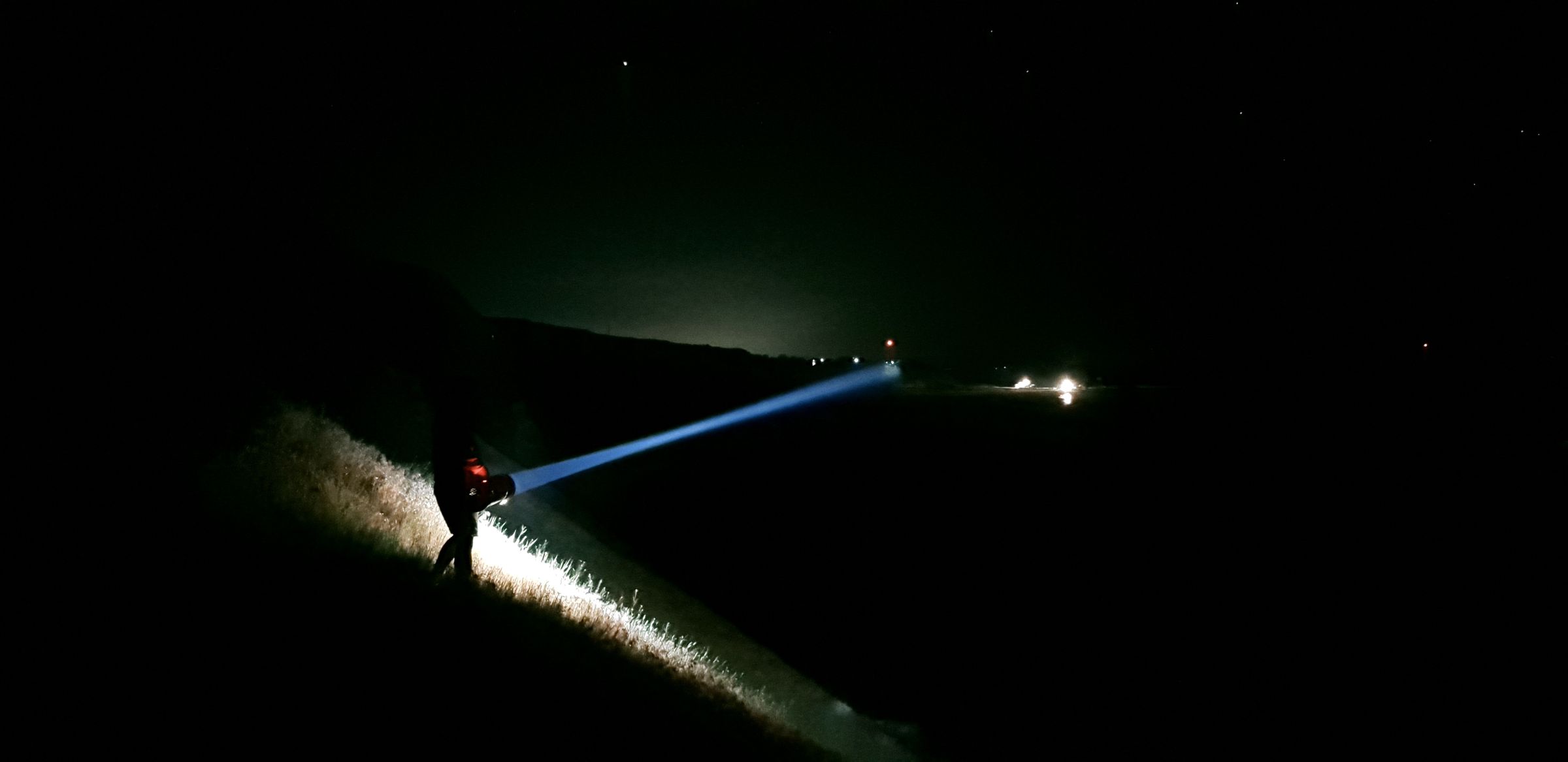 Huge Lens Flashlight Experiment XHP70 : 4 Steps (with Pictures ...
