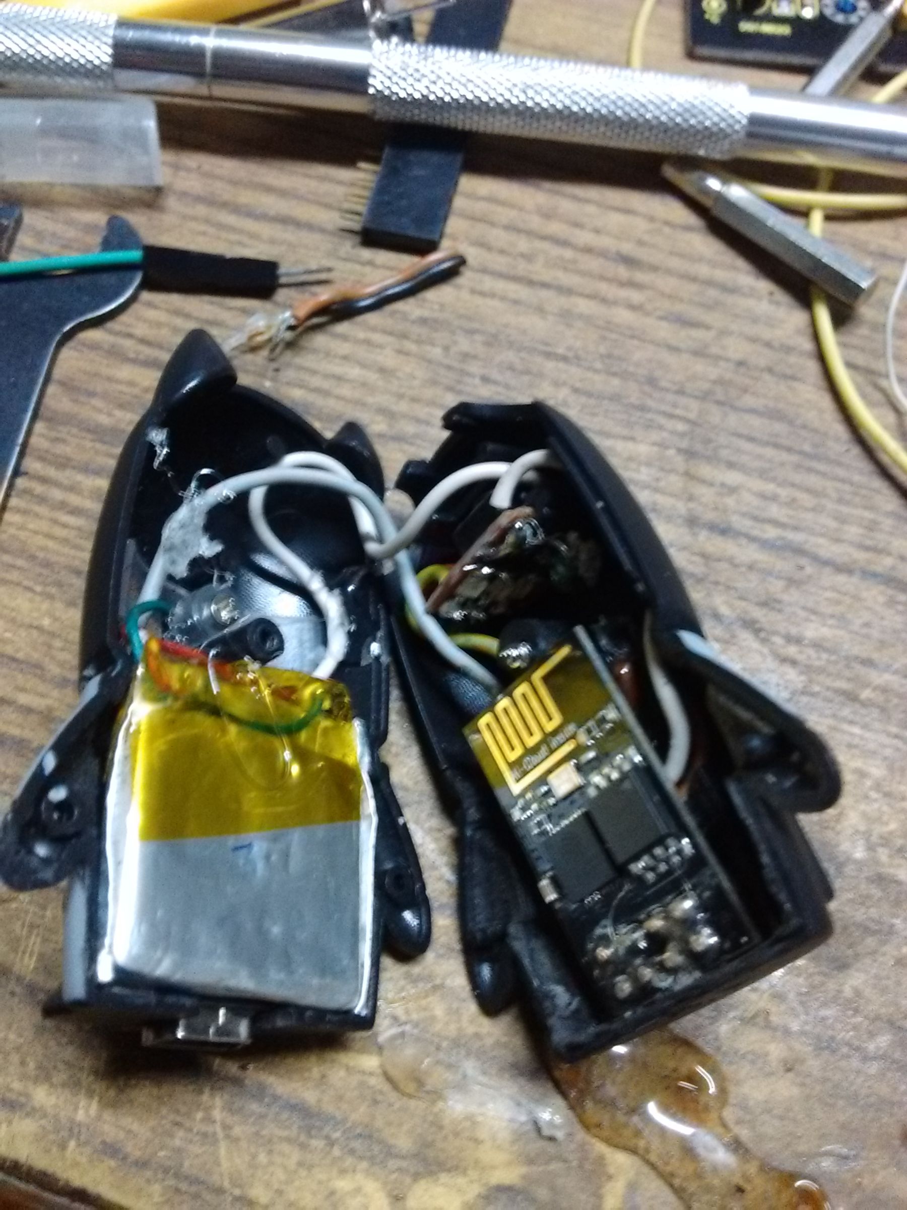 Batman Keychain With ESP8266 : 6 Steps (with Pictures) - Instructables