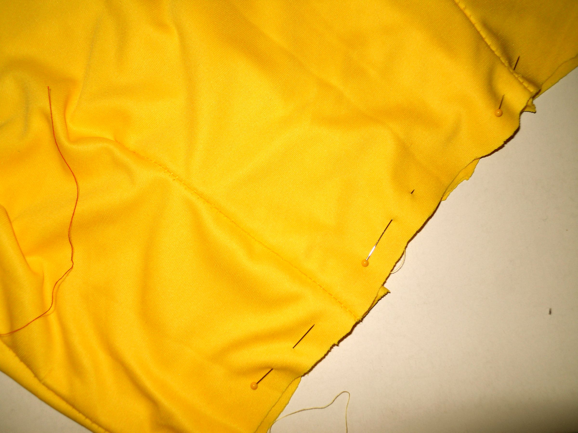 Jester Costume : 11 Steps - Instructables