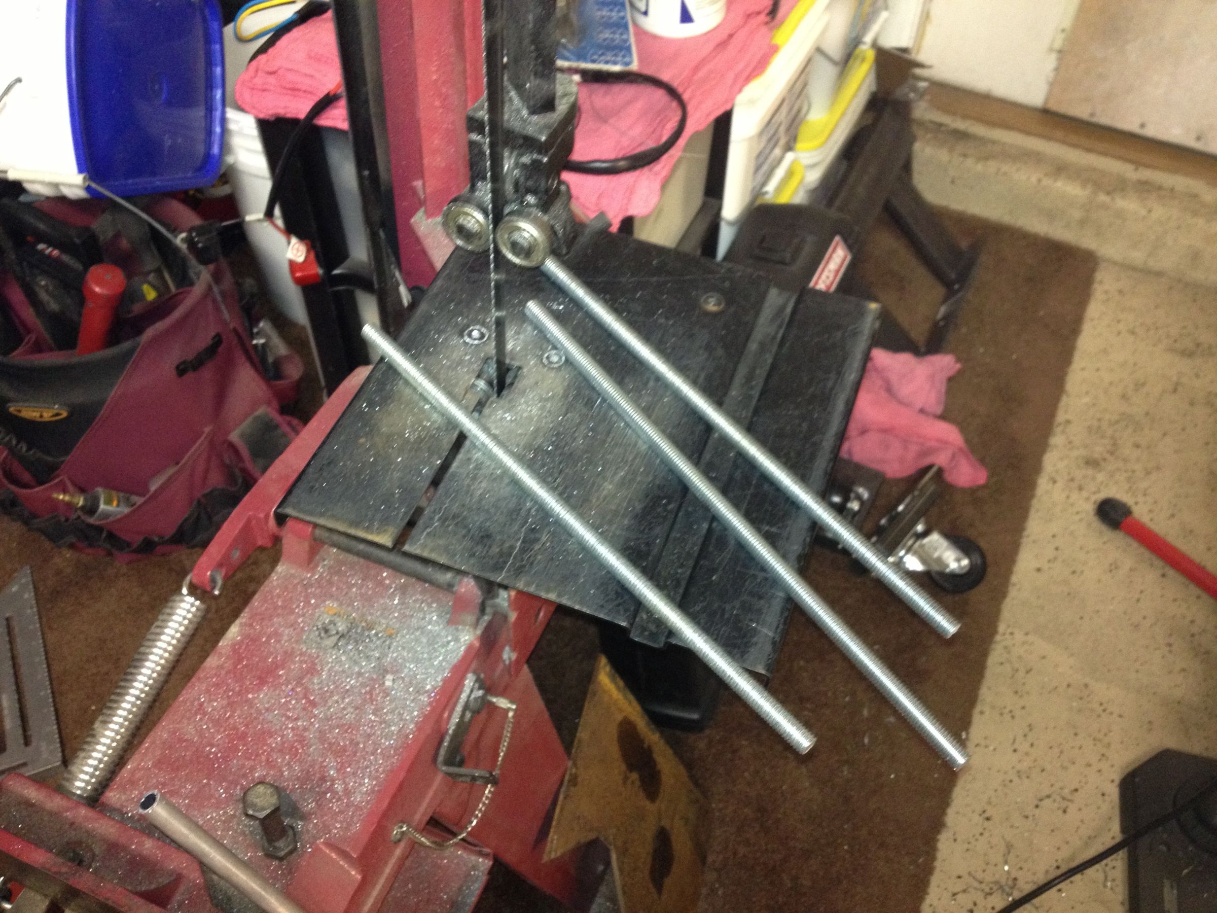 6-Wheeled R/C Wheelbarrow With Pneumatic Dump : 11 Steps (with Pictures ...