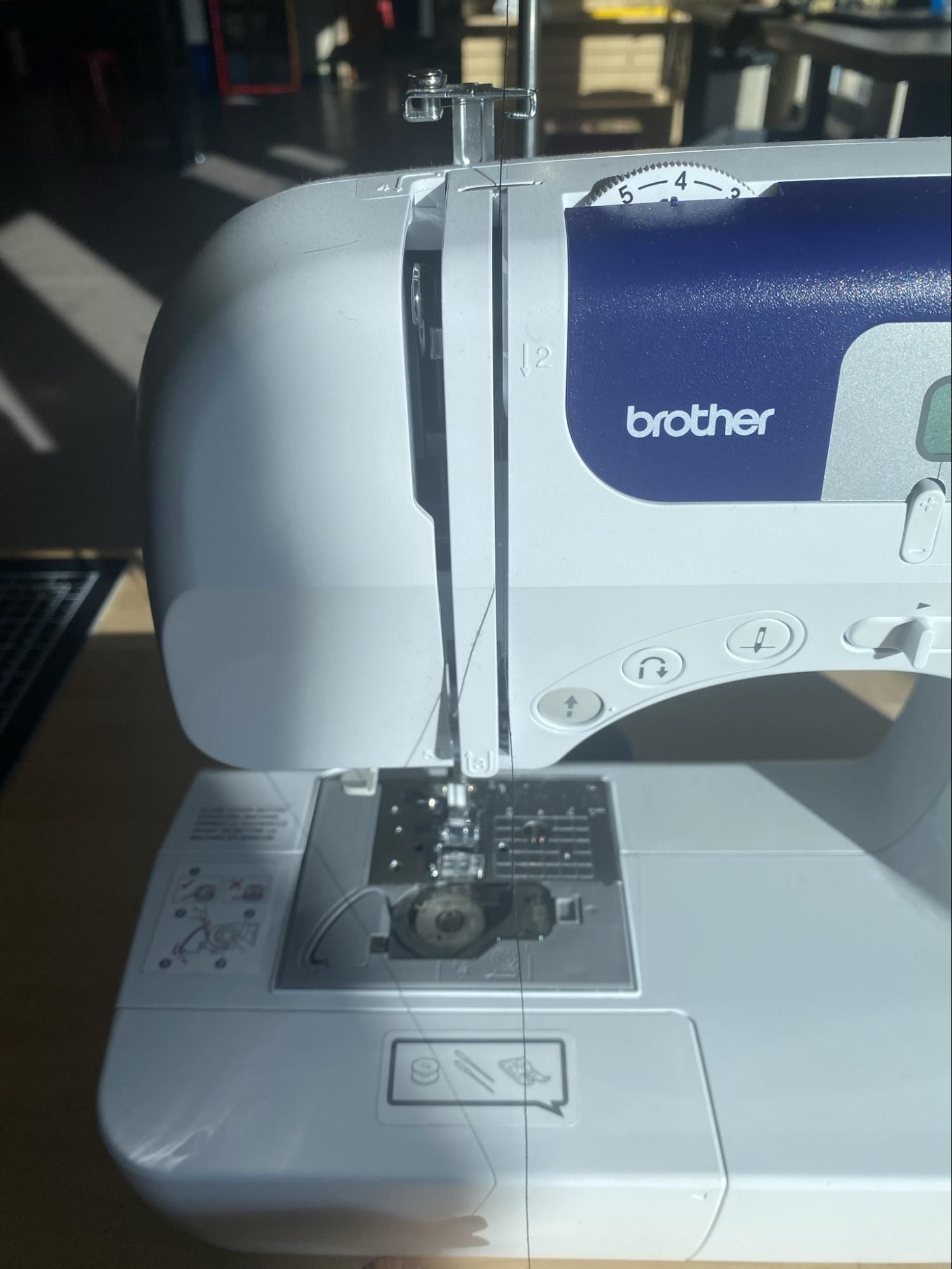 Brother CS6000i Sewing Machine Setup : 15 Steps - Instructables
