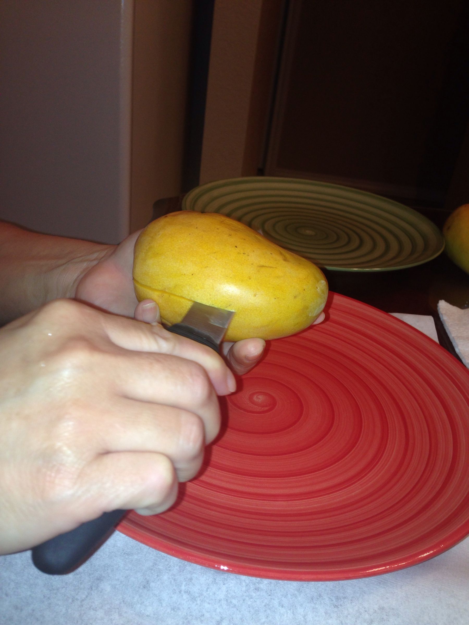 How to Peel a Mango : 6 Steps - Instructables