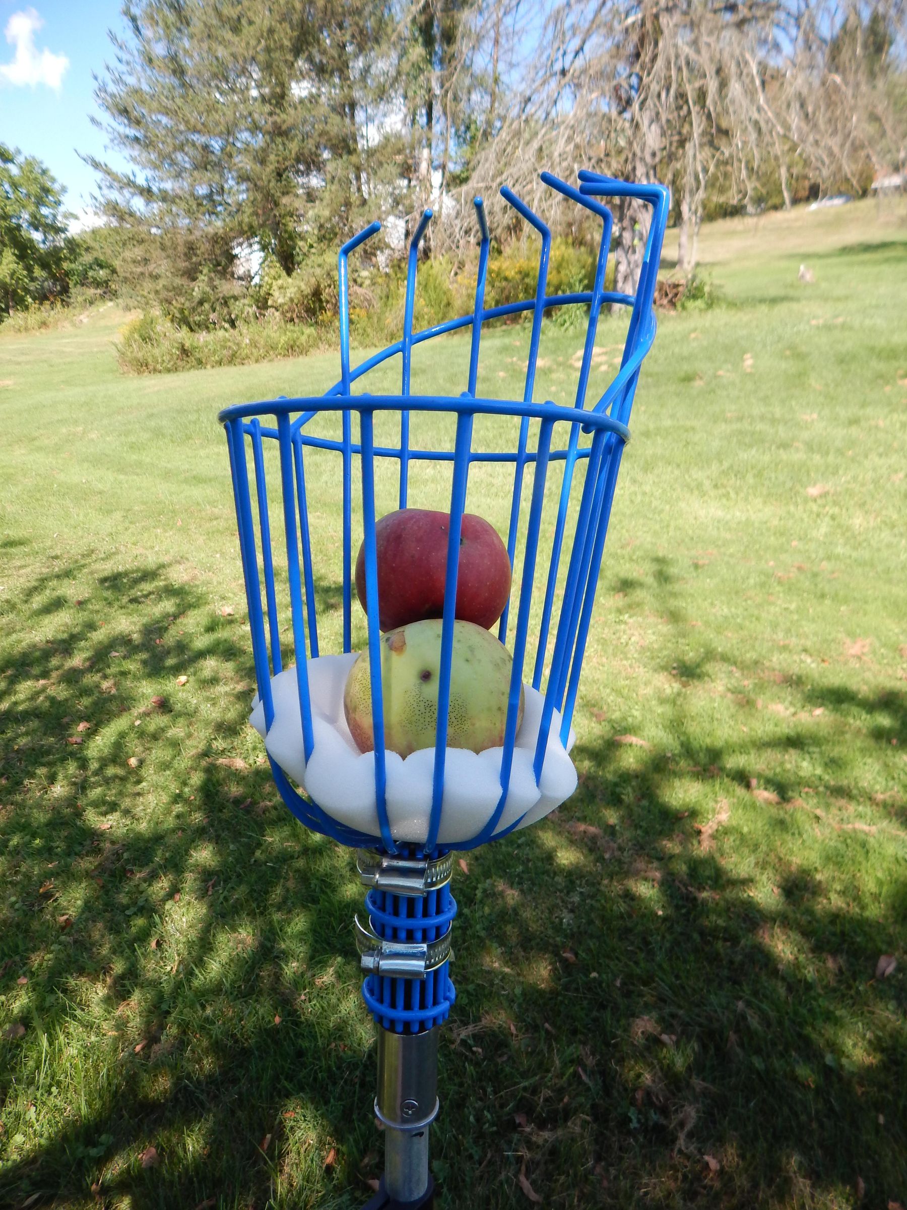 DIY Fruit Picker Pole Made From EMT Conduit : 6 Steps - Instructables