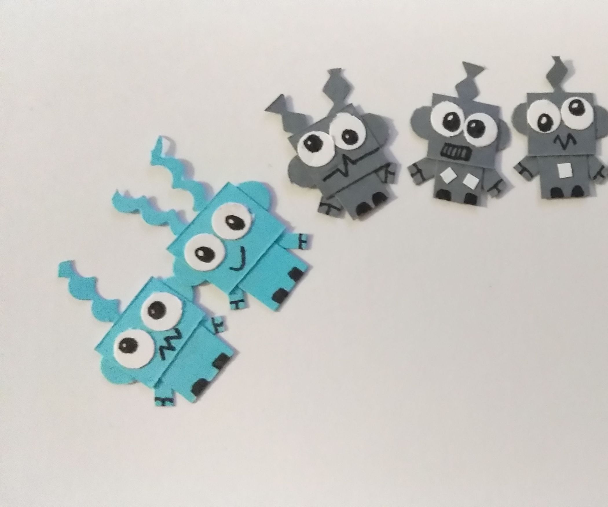 Miniature Paper Robots : 8 Steps - Instructables