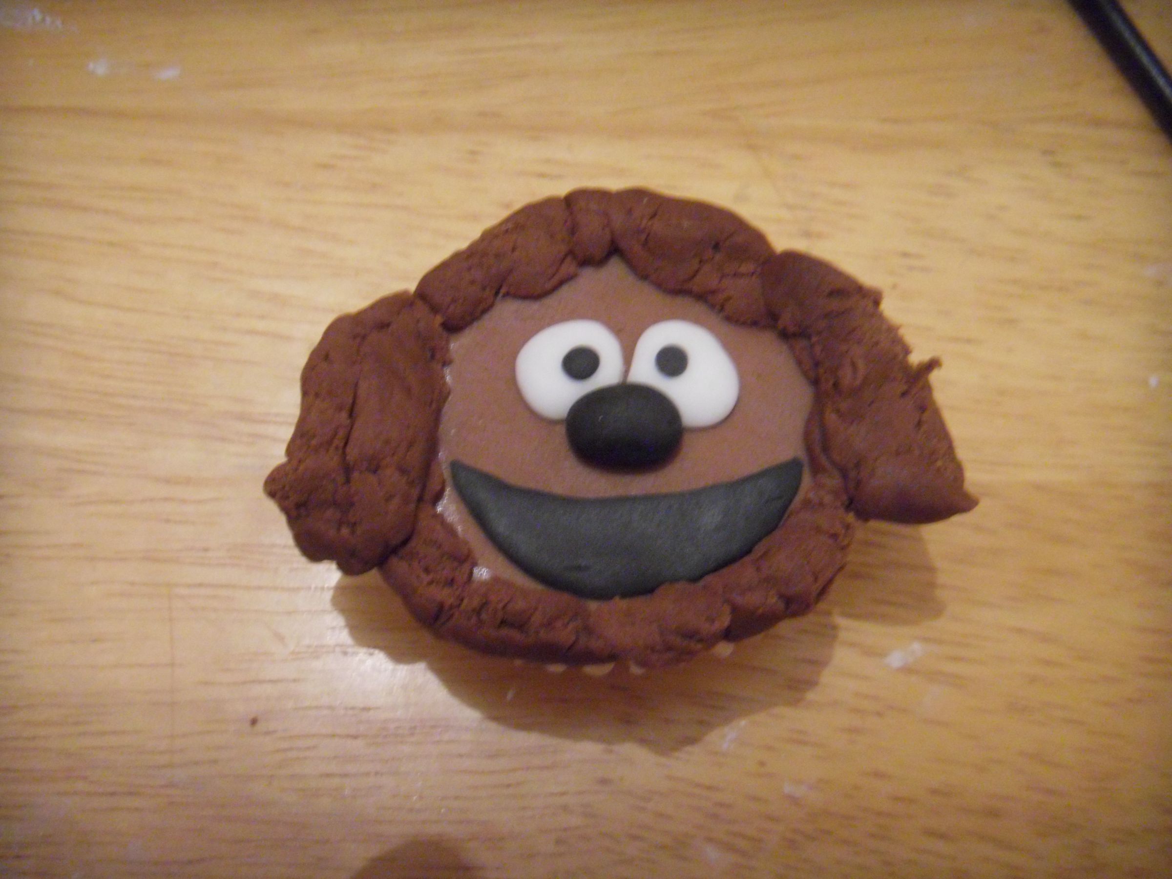 Muppet Face Cup Cakes : 12 Steps (with Pictures) - Instructables