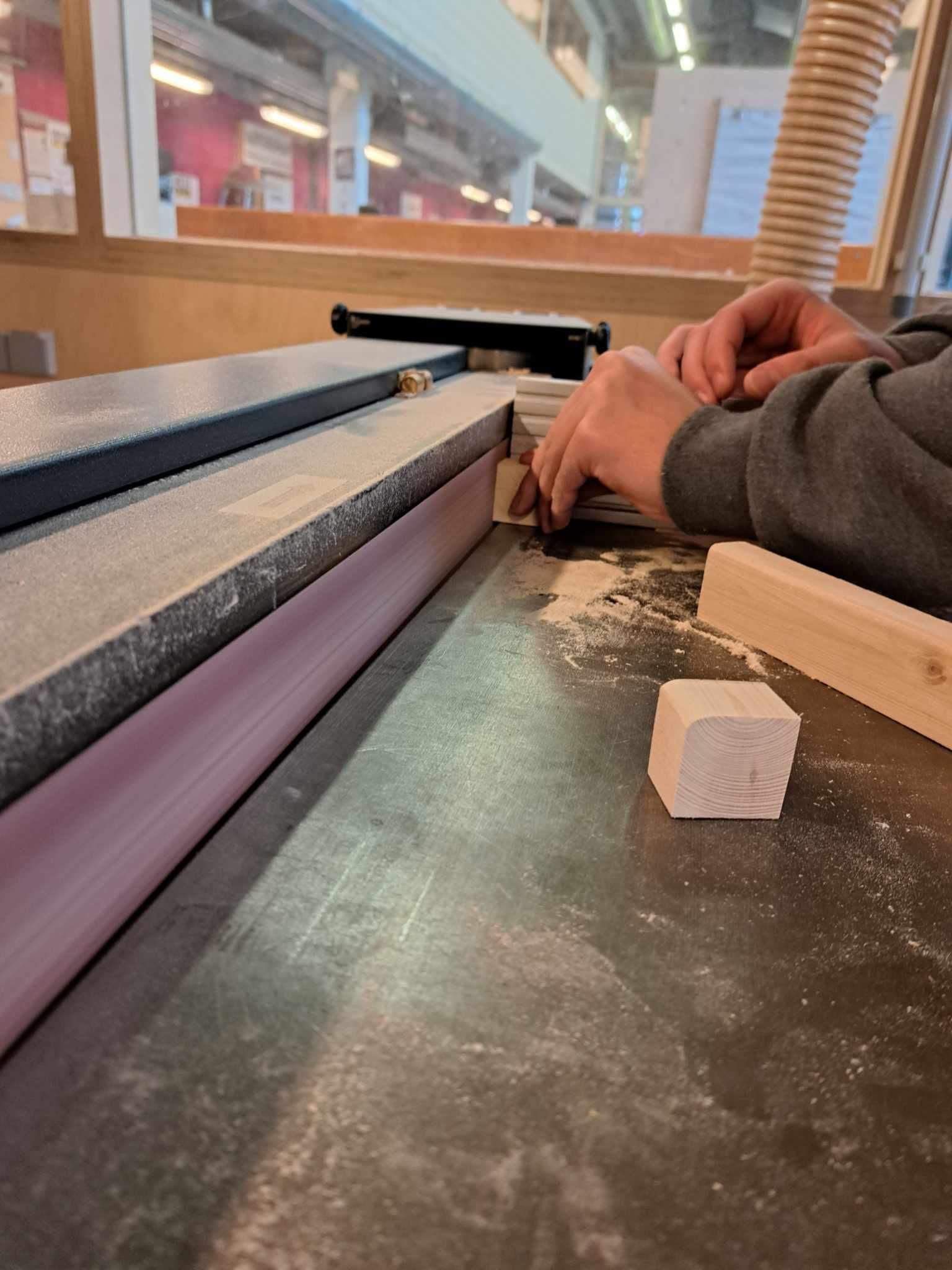 Flipperboard : 6 Steps - Instructables