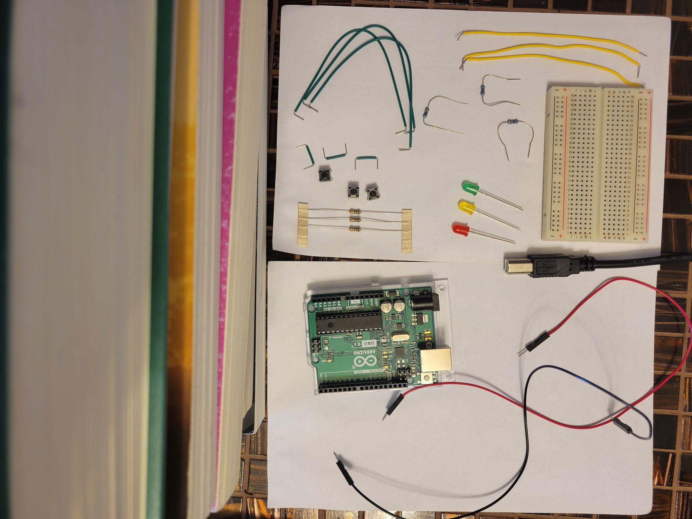 Stop Light Ardunio : 19 Steps - Instructables