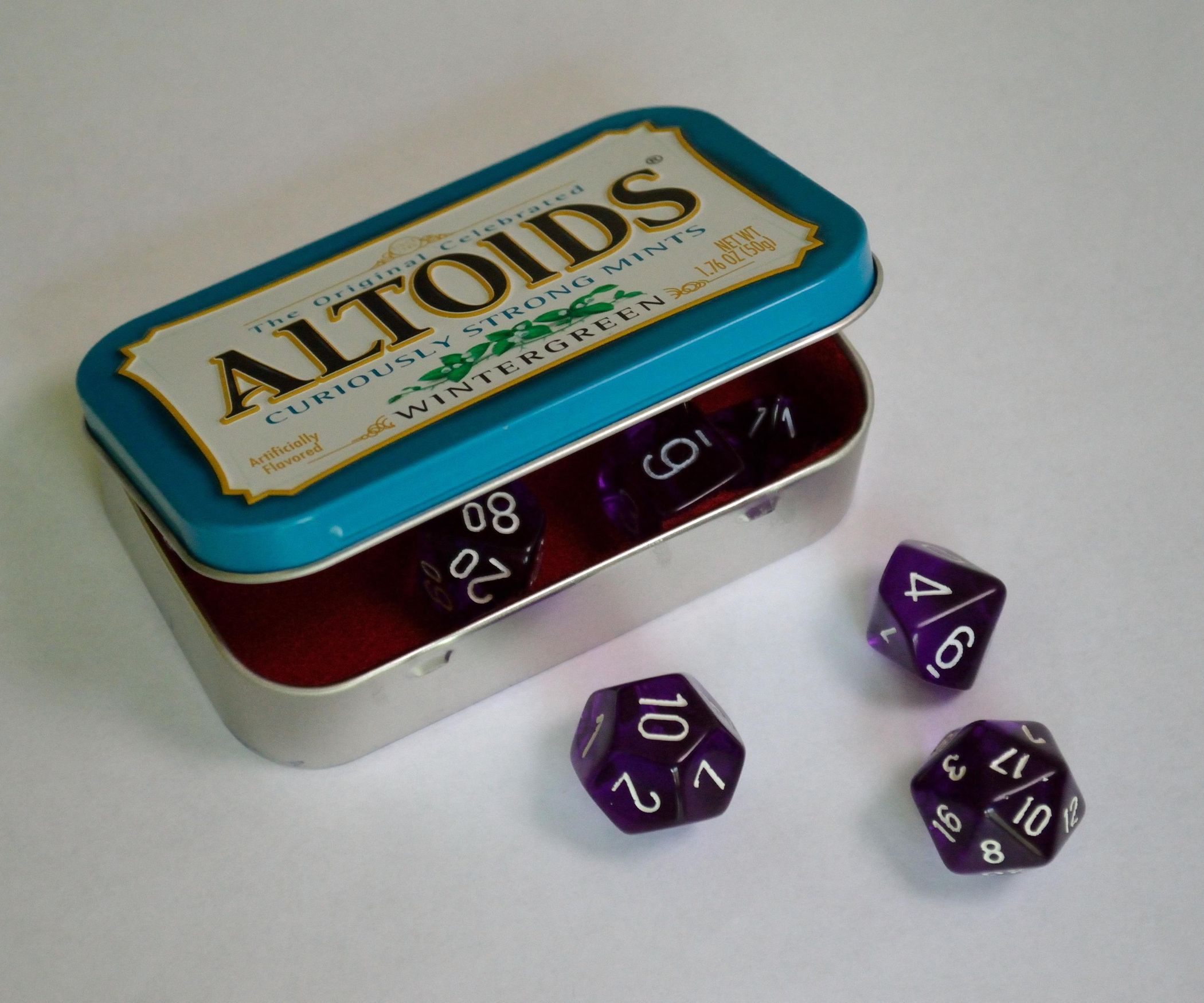 Altoid Tin Dice Box : 3 Steps (with Pictures) - Instructables