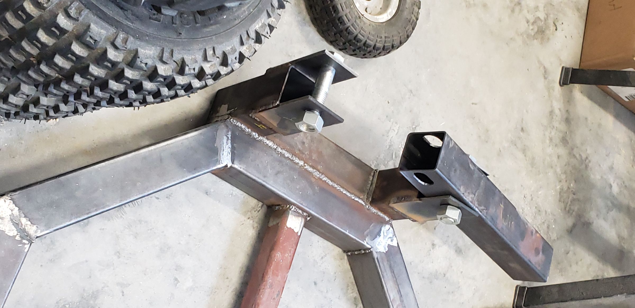 How to Make a Mobile Base for a Kuka KR 100 : 34 Steps - Instructables